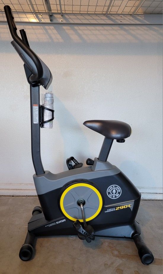 GOLDS GYM CYCLE TRAINER 290C UPRIGHT EXERCISE BIKE for Sale in Glendale ...