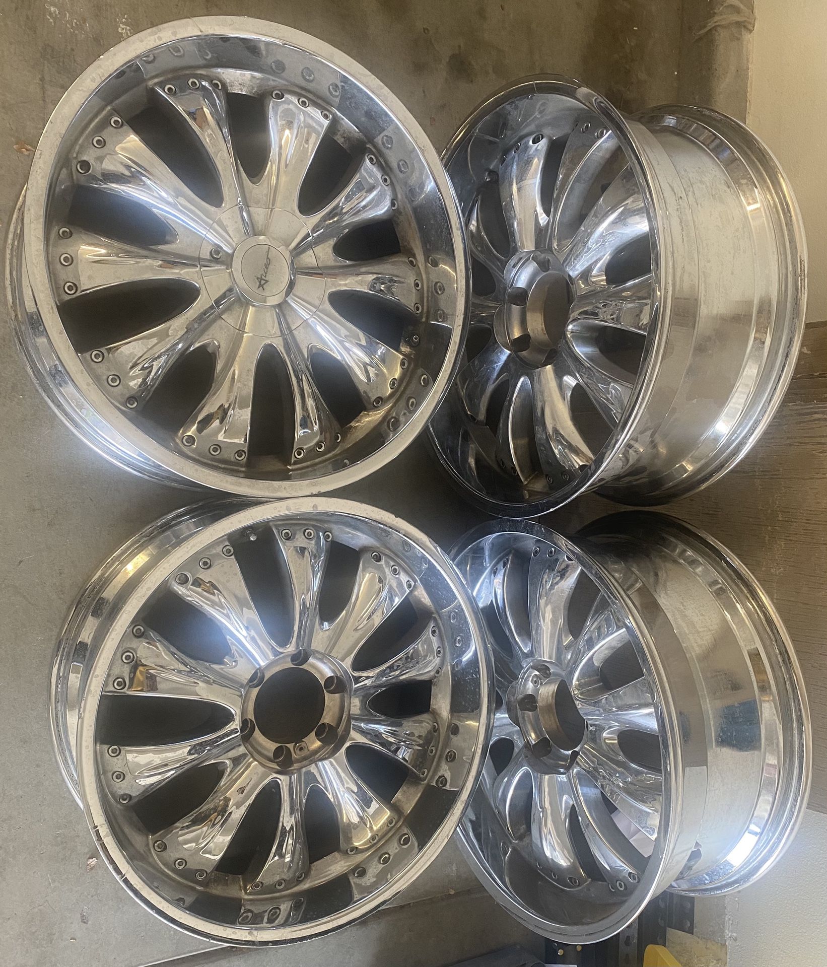 24 inch rims five lug Deep Dish for Sale in Riverside, CA - OfferUp