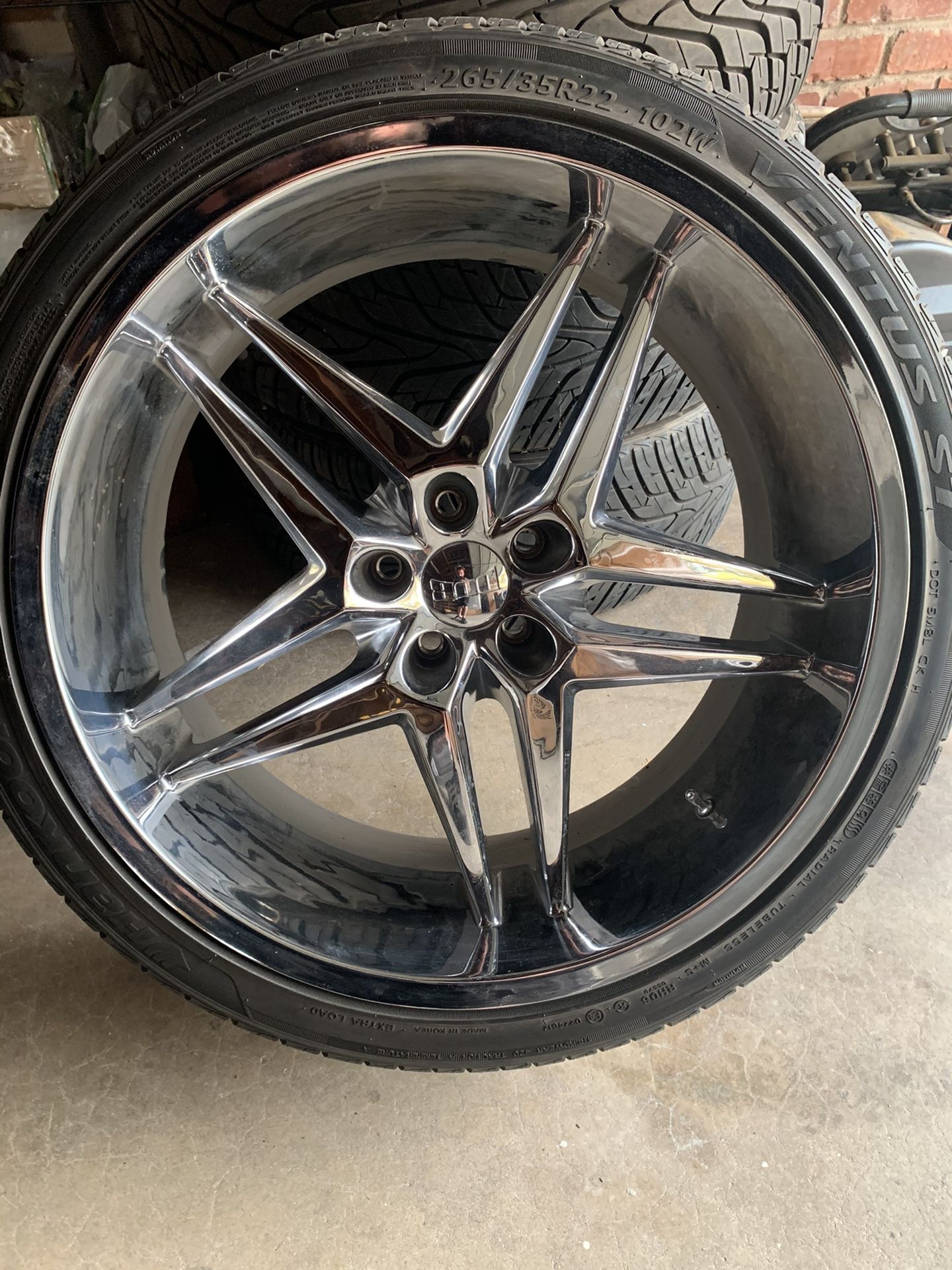 22” Dub brand rims for Sale in Fair Oaks, CA - OfferUp