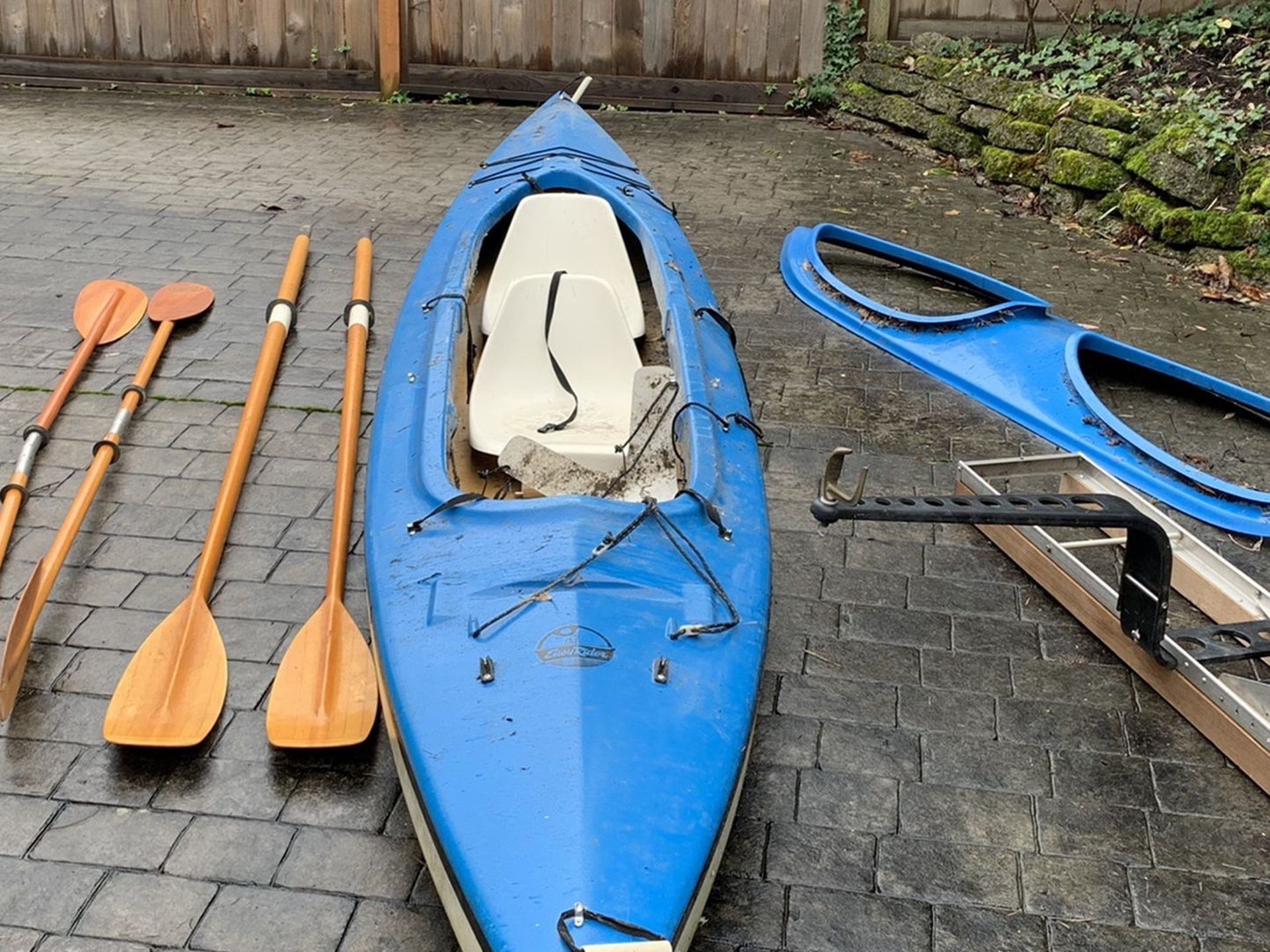Easy Rider Tatoosh Double Kayak With Rowing for Sale in Seattle, WA ...