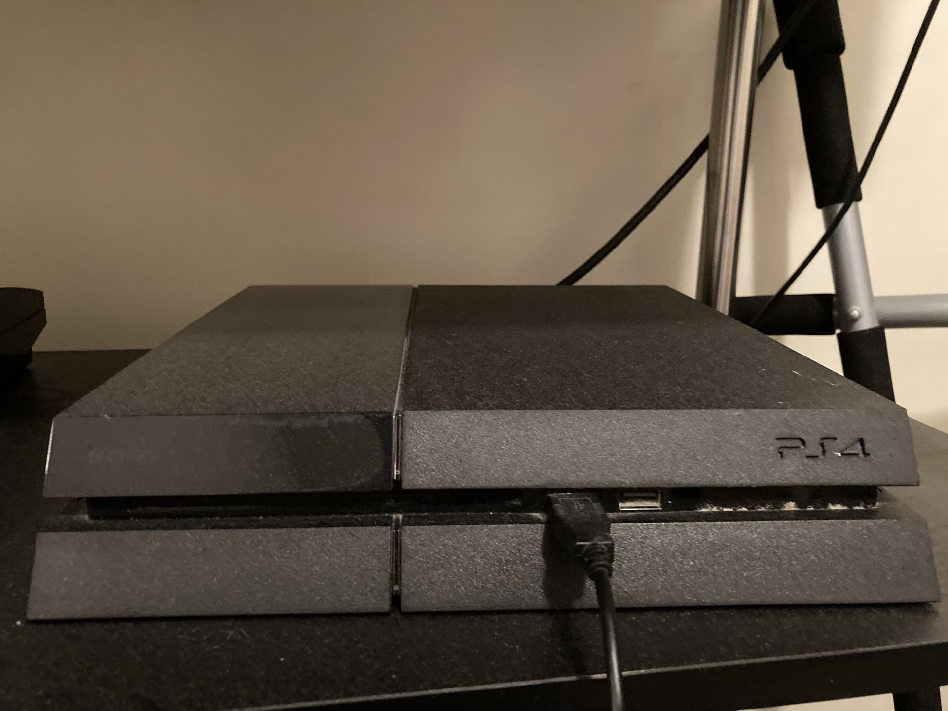 PS4 w Games for Sale in Chicago, IL - OfferUp