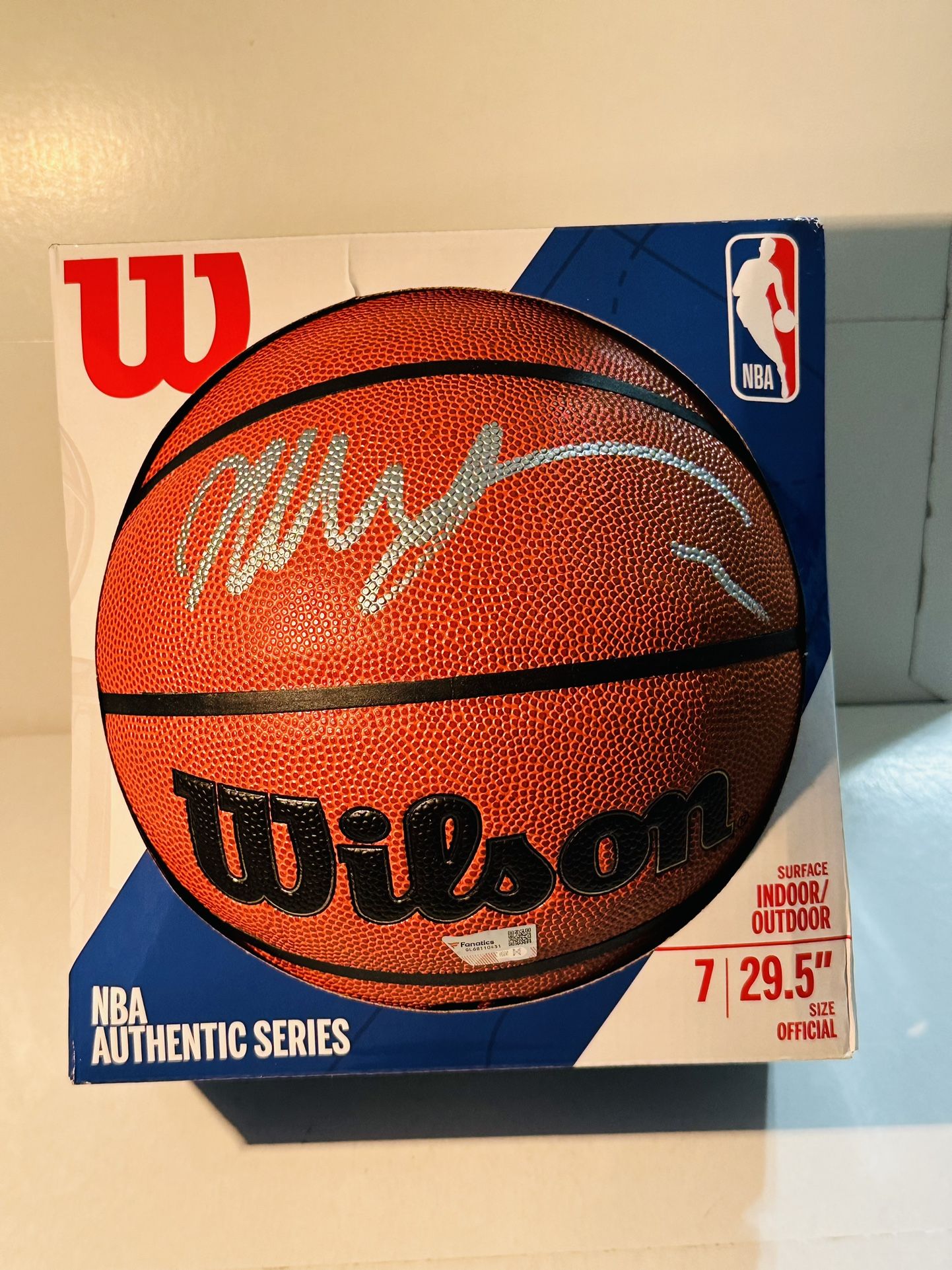 Victor Wenbanyama NBA Spurs Autograph Ball for Sale in San Antonio, TX ...