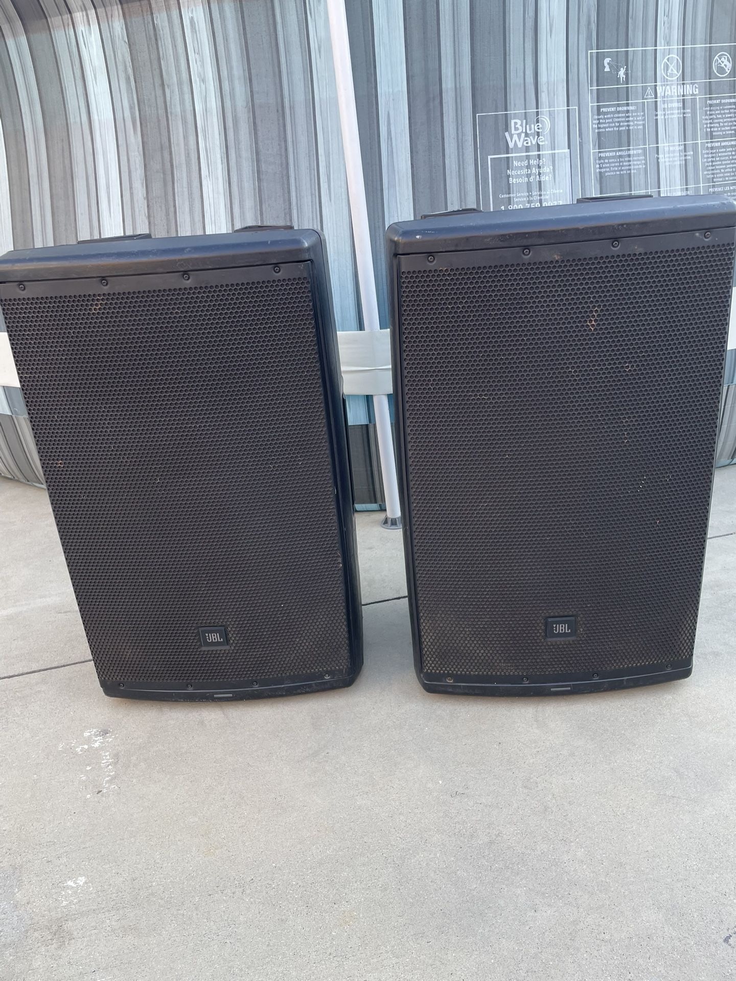 Jbl Eon 615 Speakers Par for Sale in Alta Loma, CA - OfferUp