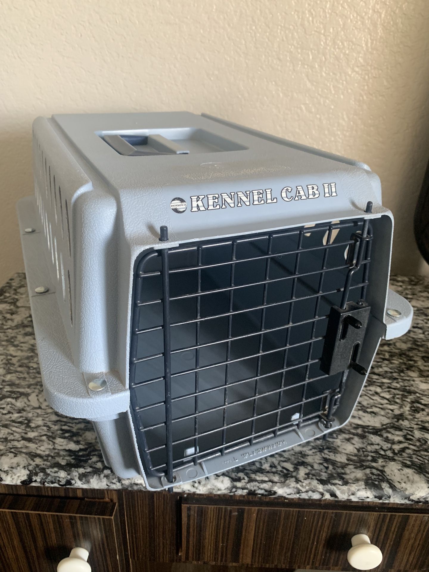 Kennel Cab ll for Sale in Scottsdale, AZ - OfferUp