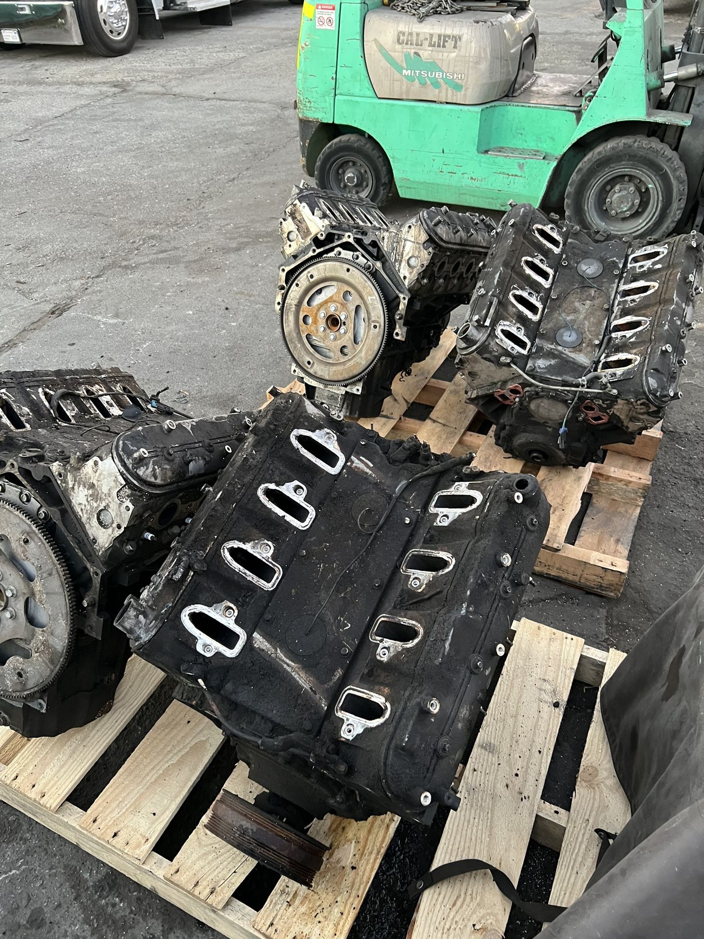 5.3 Ls LM7 Engine Cores To Rebuild for Sale in Pico Rivera, CA - OfferUp