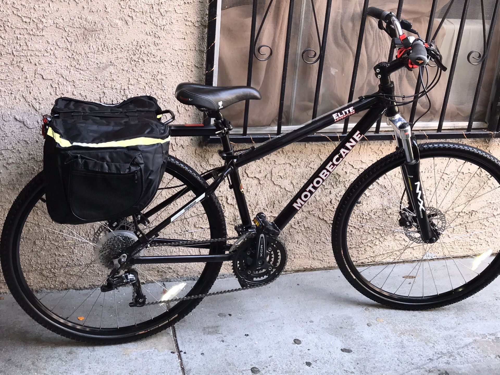 MOTOBECANE ELITE ADVENTURE CIRCA USA HYBRID BIKE for Sale in Long Beach ...