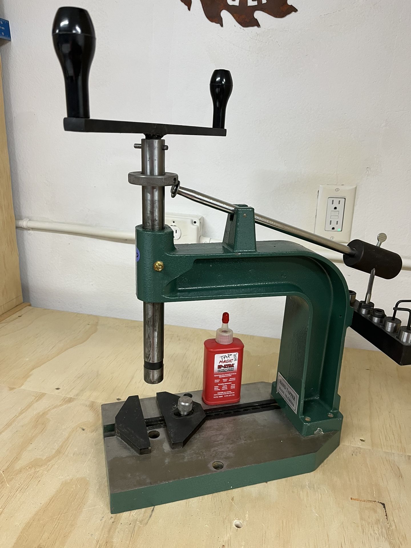Hand Tapping Machine for Sale in Menifee, CA - OfferUp