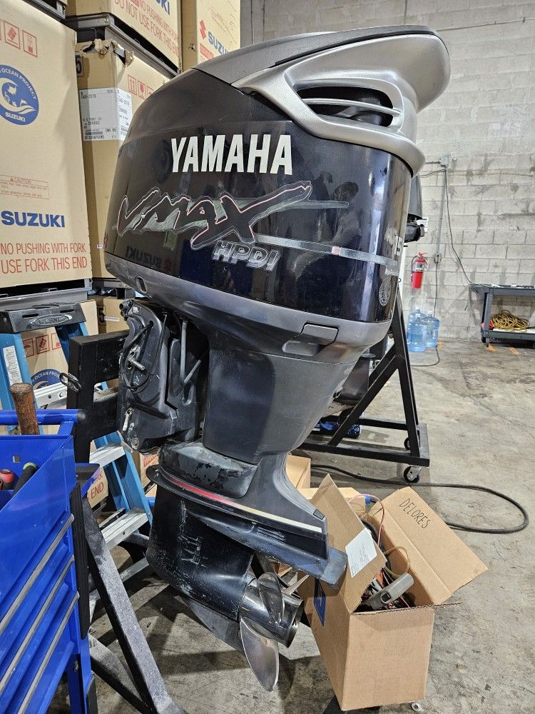 2003 Yamaha Vmax 150 Hp Two Stroke Outboard for Sale in Miami, FL - OfferUp