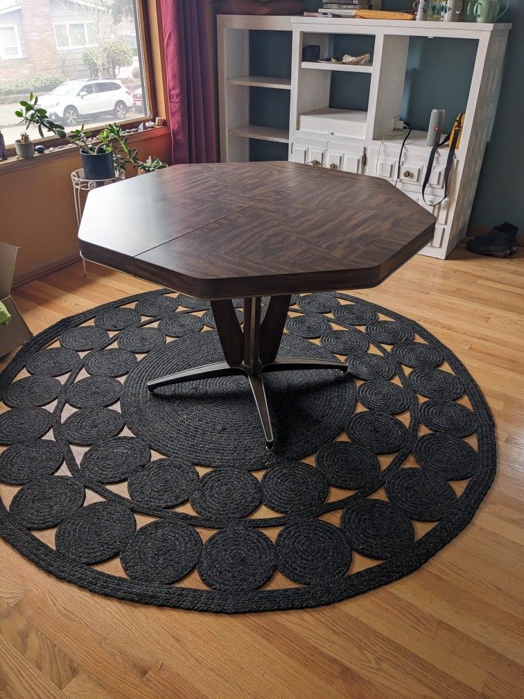 Hexagonal Dining Room Table for Sale in Portland, OR - OfferUp