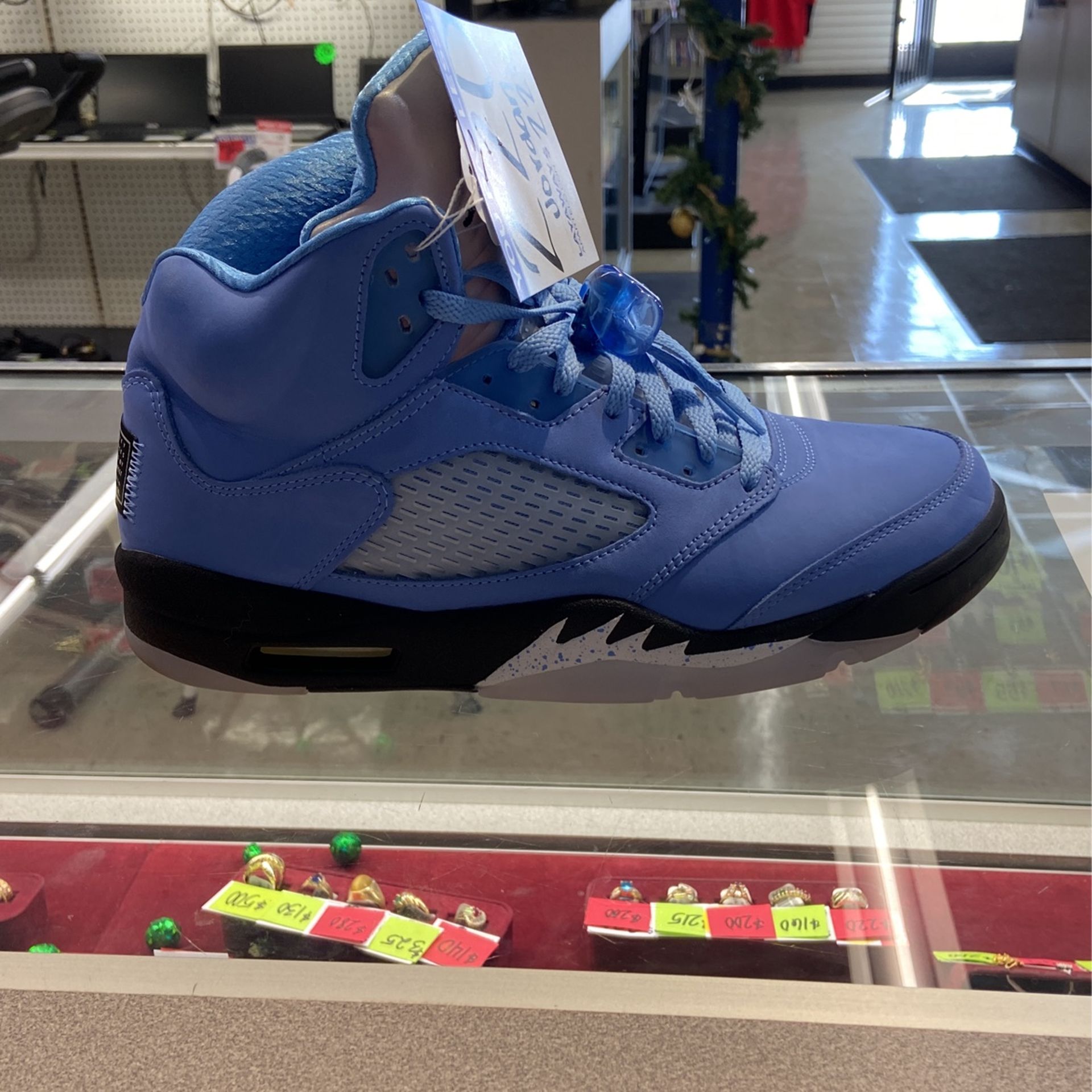 Jordan 5 Retro UNC for Sale in Houston, TX - OfferUp