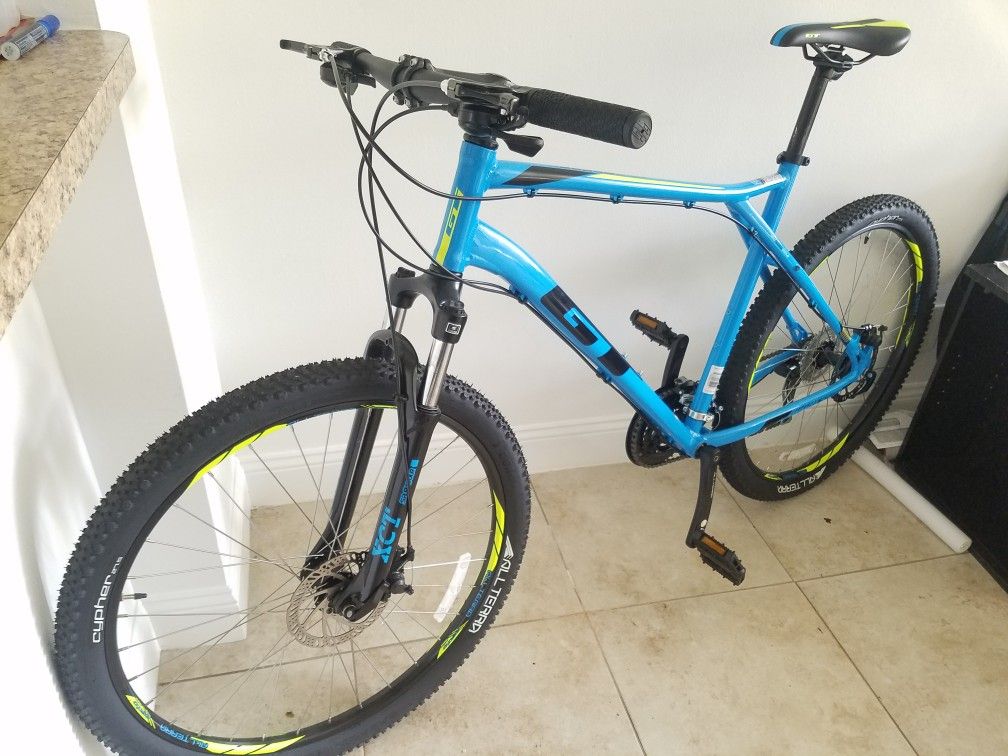 Mens GT Aggressor pro XL mountain bike 27.5 for Sale in Fort Lauderdale ...