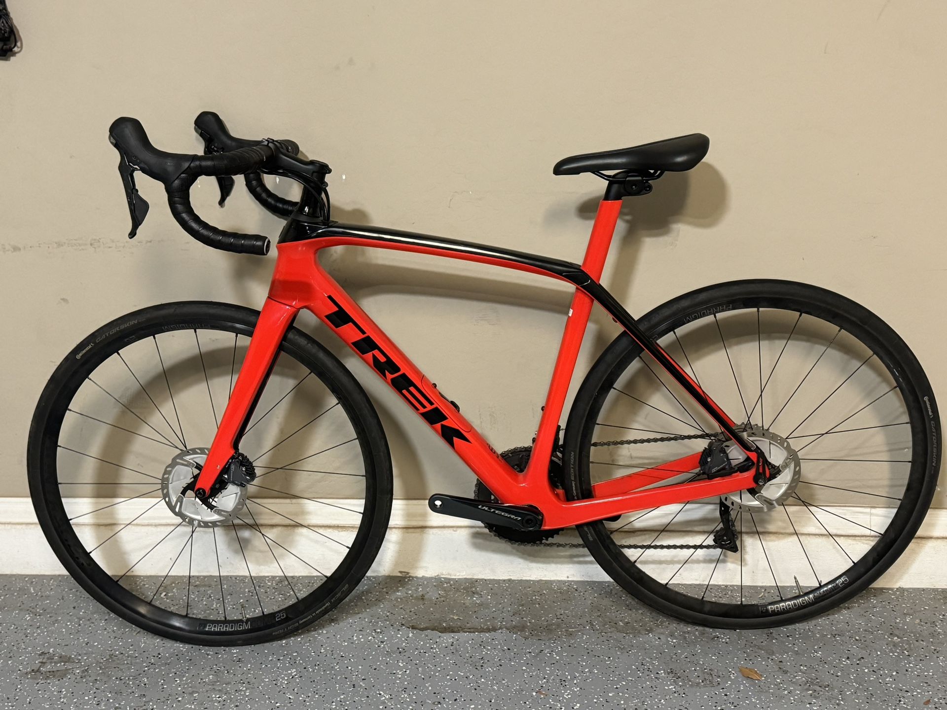 Trek-2020 Domane SL6 - 54cm - Radioactive Red & Trek Black for Sale in ...