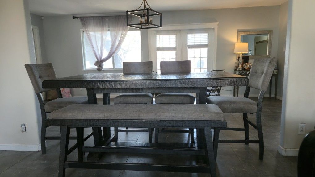 Counter Height Dinning Table Set for Sale in San Antonio, TX - OfferUp