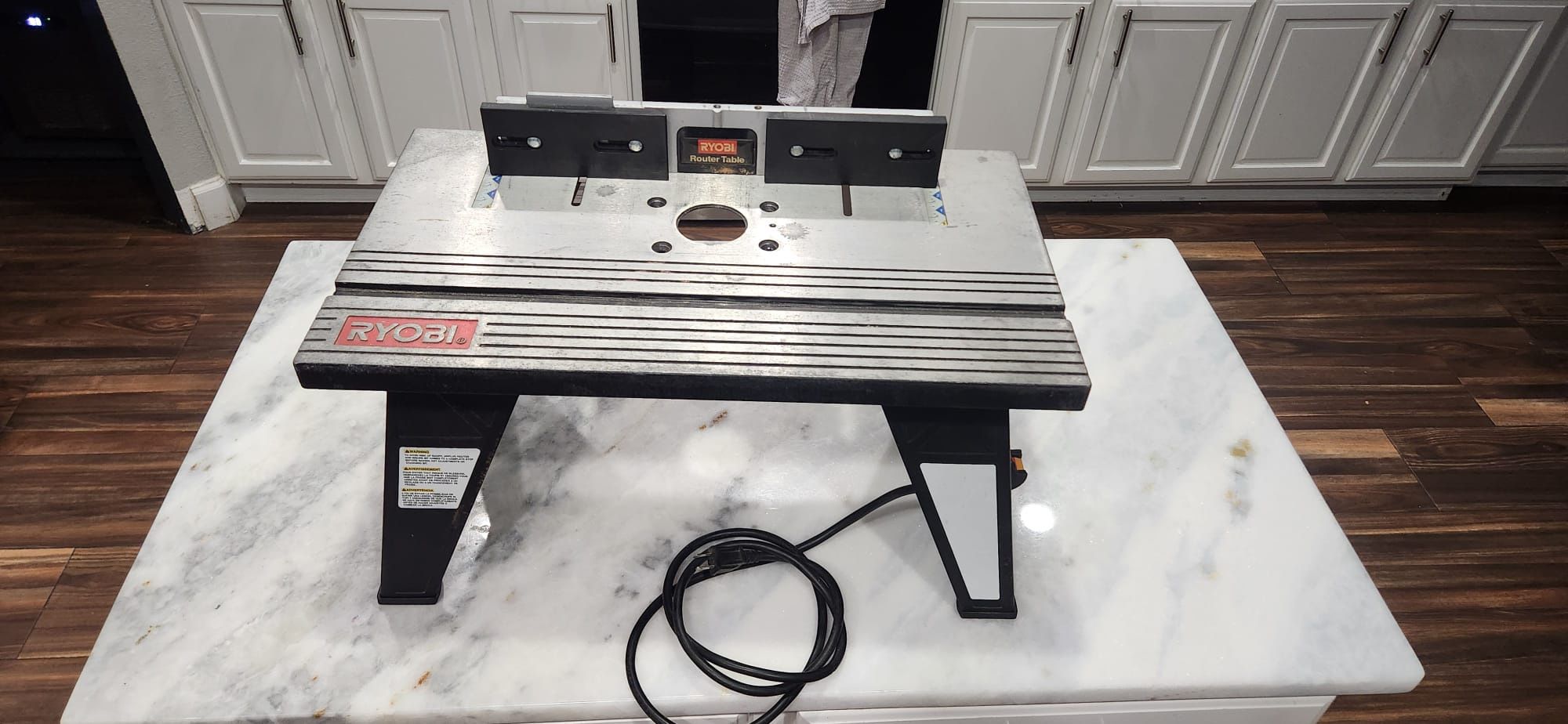 Ryobi Router table for Sale in Tampa, FL - OfferUp