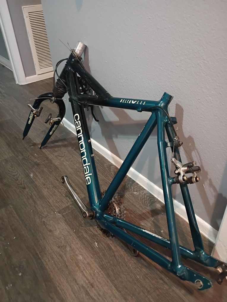 1994 Vintage Cannondale Delta 600 Bike Frame for Sale in Las Vegas, NV ...