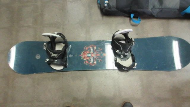 Used Burton Canyon 156cm Snowboard With Burton Bindings for Sale in ...