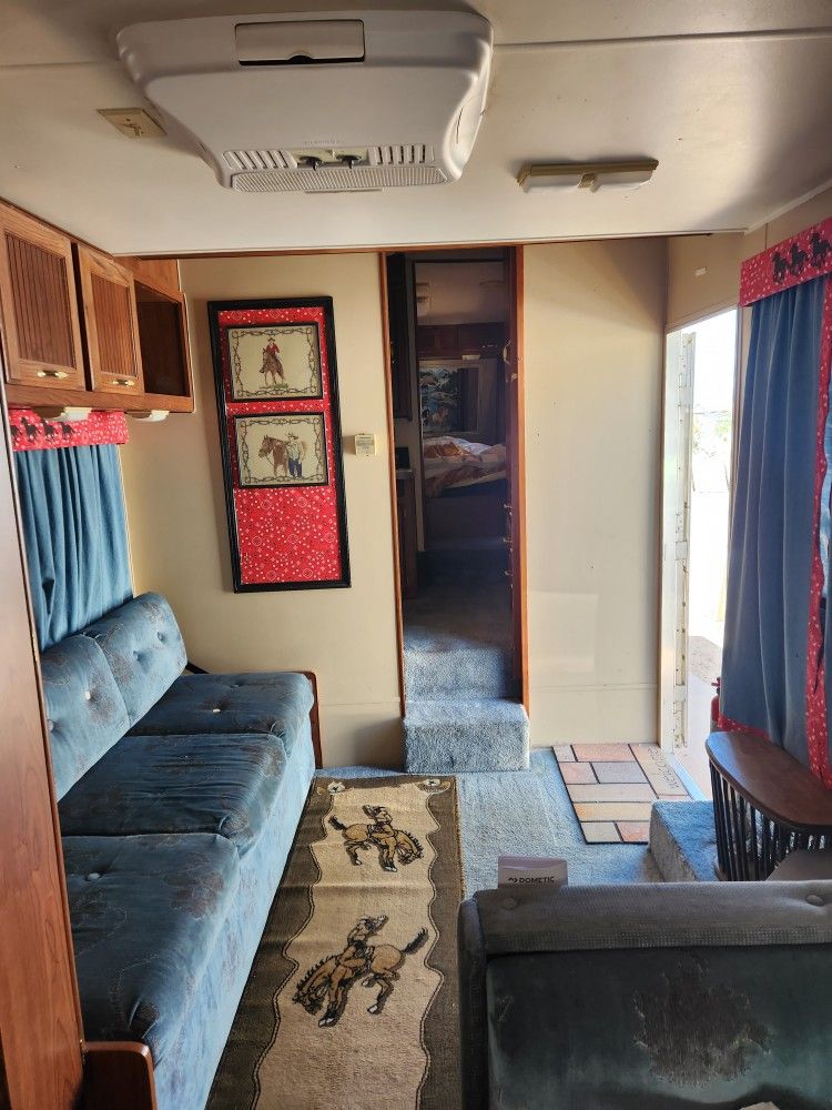 1990 Layton RV for Sale in Goodyear, AZ - OfferUp