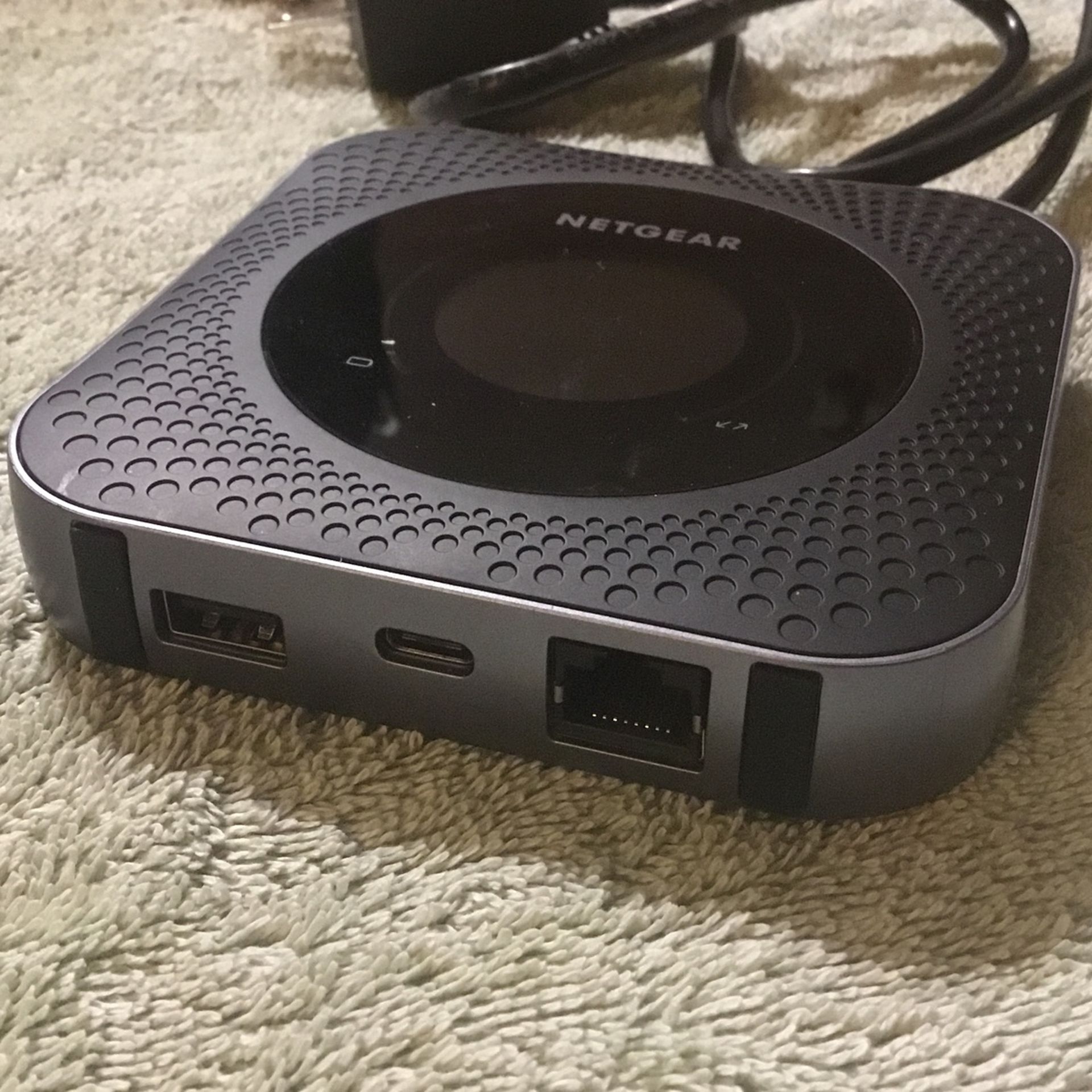 Netgear M1 Mobile Router for Sale in Scottsdale, AZ - OfferUp