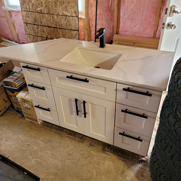 Bathroom Vanity 48" for Sale in Covington, WA - OfferUp