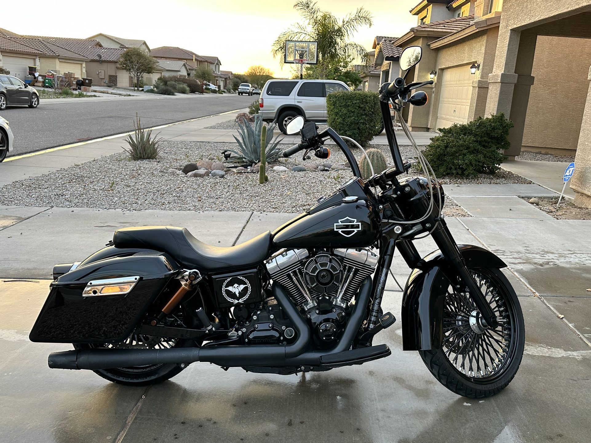 2012 Harley-Davidson Dyna switchback for Sale in Queen Creek, AZ - OfferUp