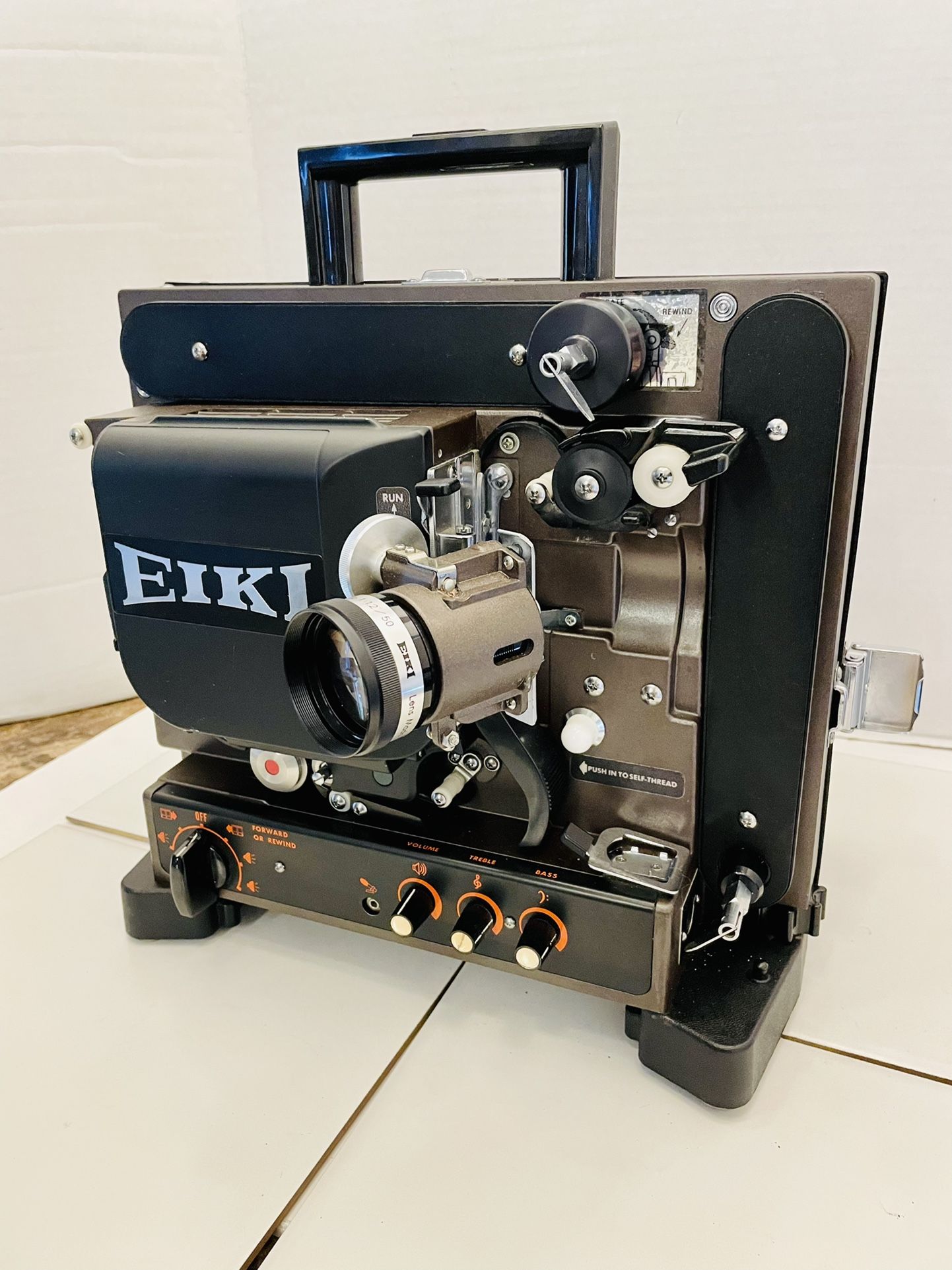 Rare Vintage Eiki “Elf” Model NT-1 16mm Film Projector w/ Sound in Case ...