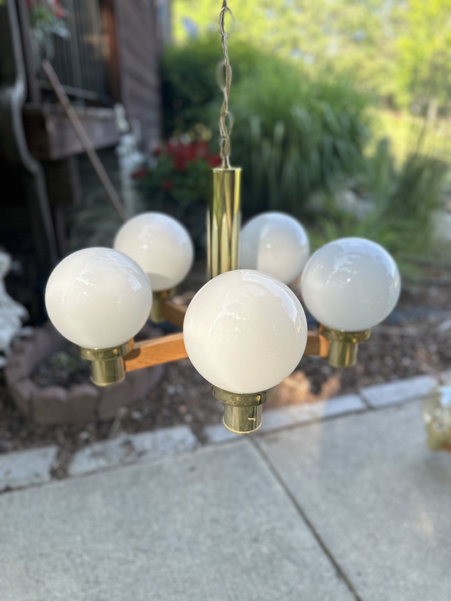 Mcm Light Fixture Chandelier for Sale in Scottsdale, AZ - OfferUp