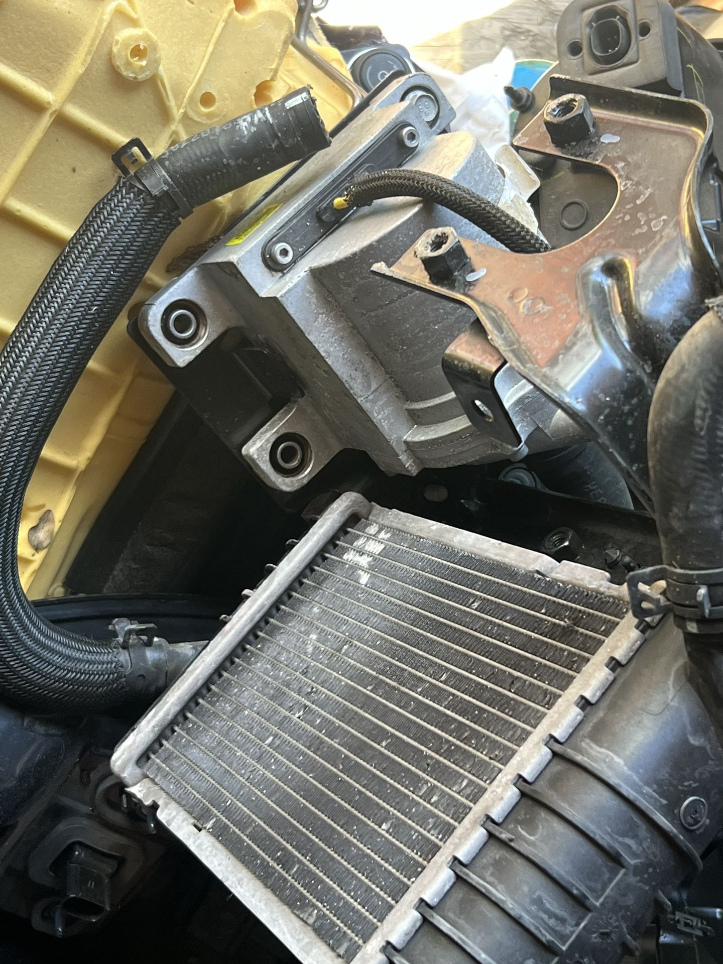 Hellcat Cooler Aux for Sale in Crystal City, CA - OfferUp
