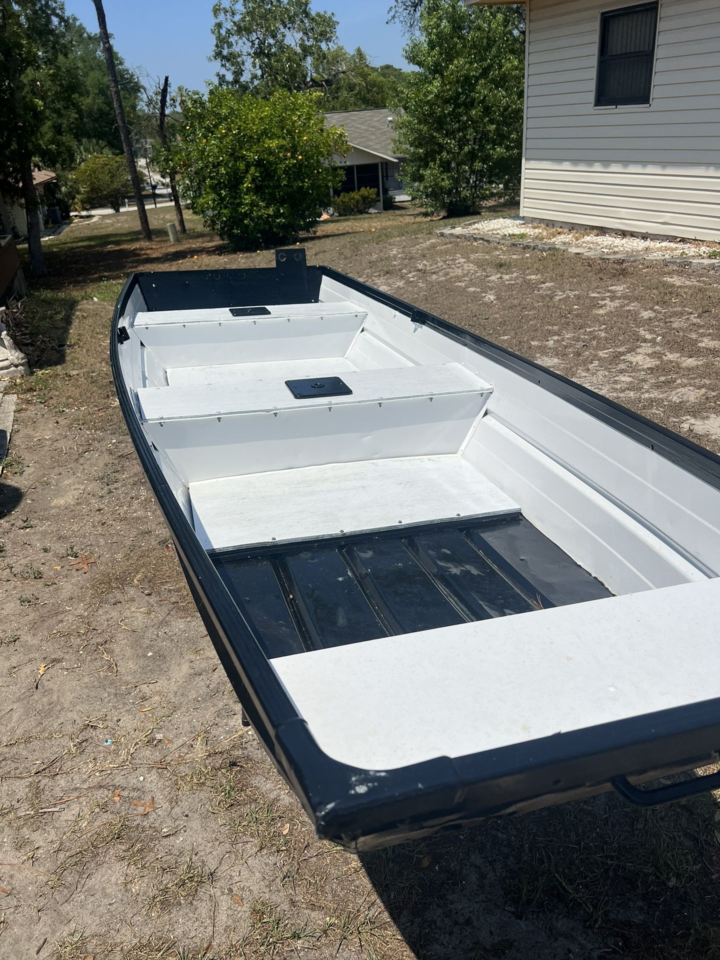 12ft X 4ft Jon Boat for Sale in Brooksville, FL - OfferUp
