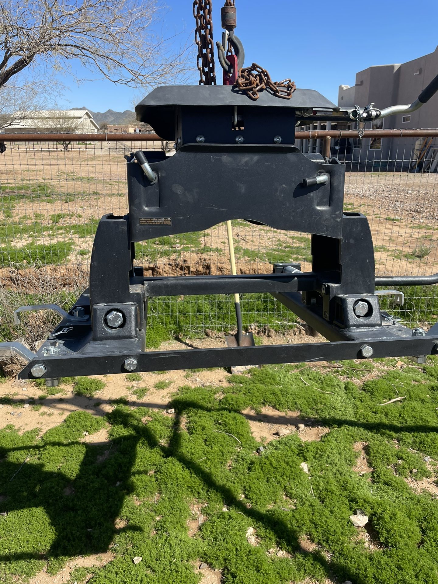 24k Curt 5th Wheel Slider for Sale in Cave Creek, AZ - OfferUp