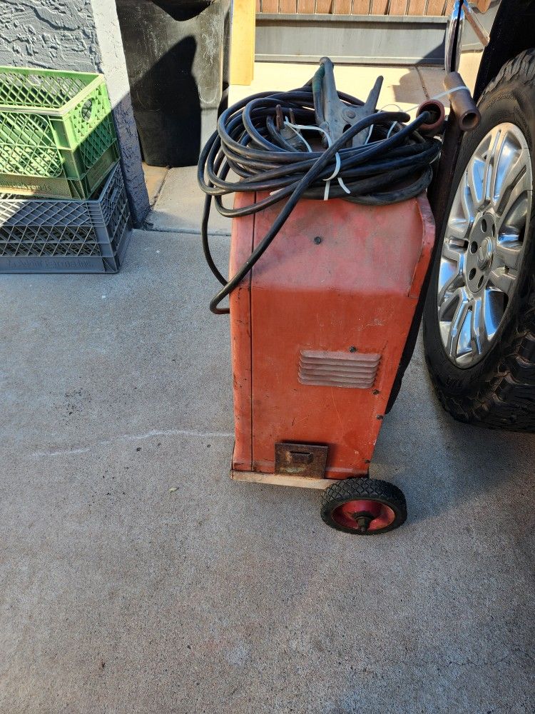 Lincoln Welder 225 Amp. Buzz Box for Sale in Chandler, AZ - OfferUp