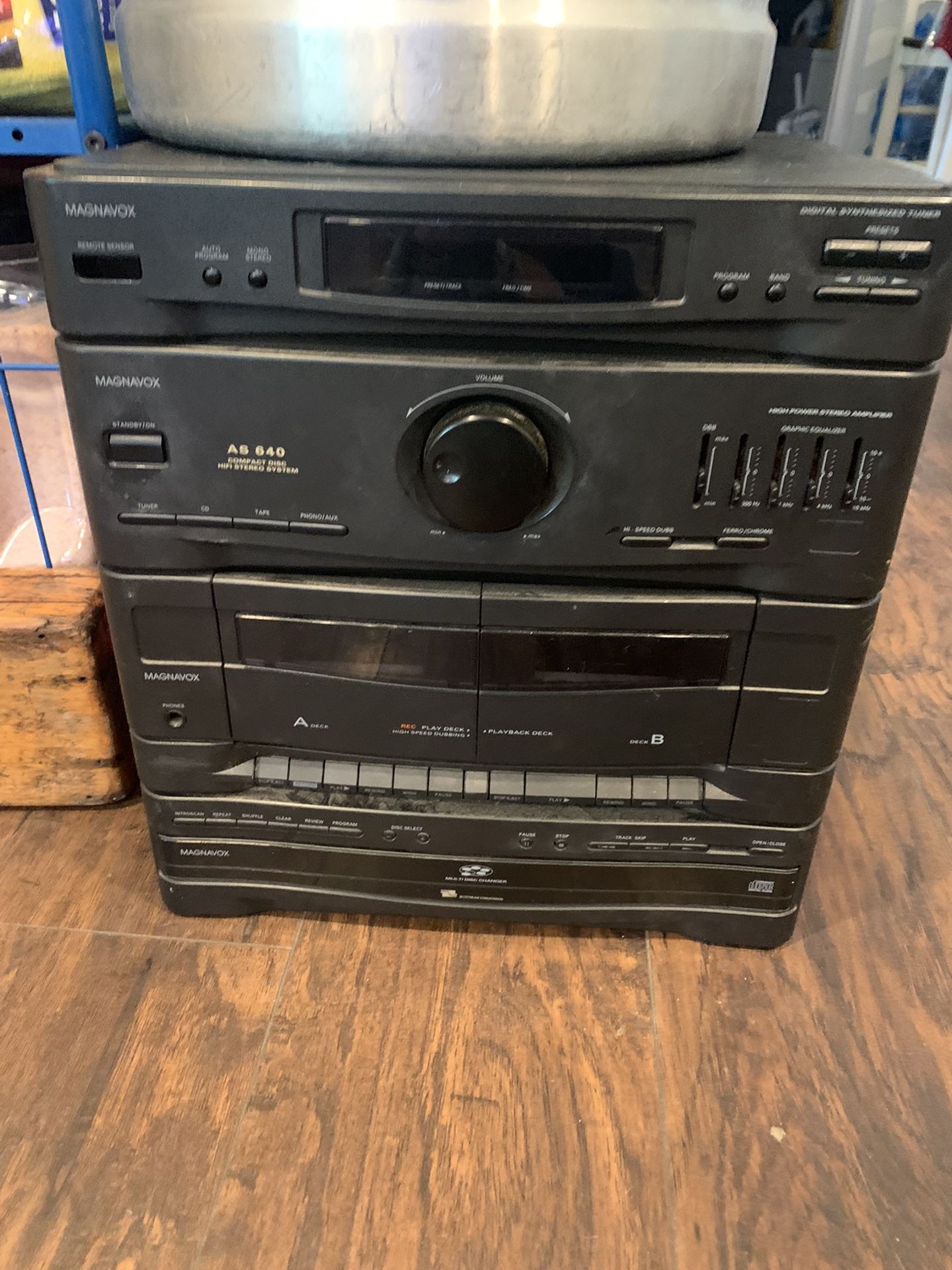 Magnavox Stereo System for Sale in Vista, CA - OfferUp