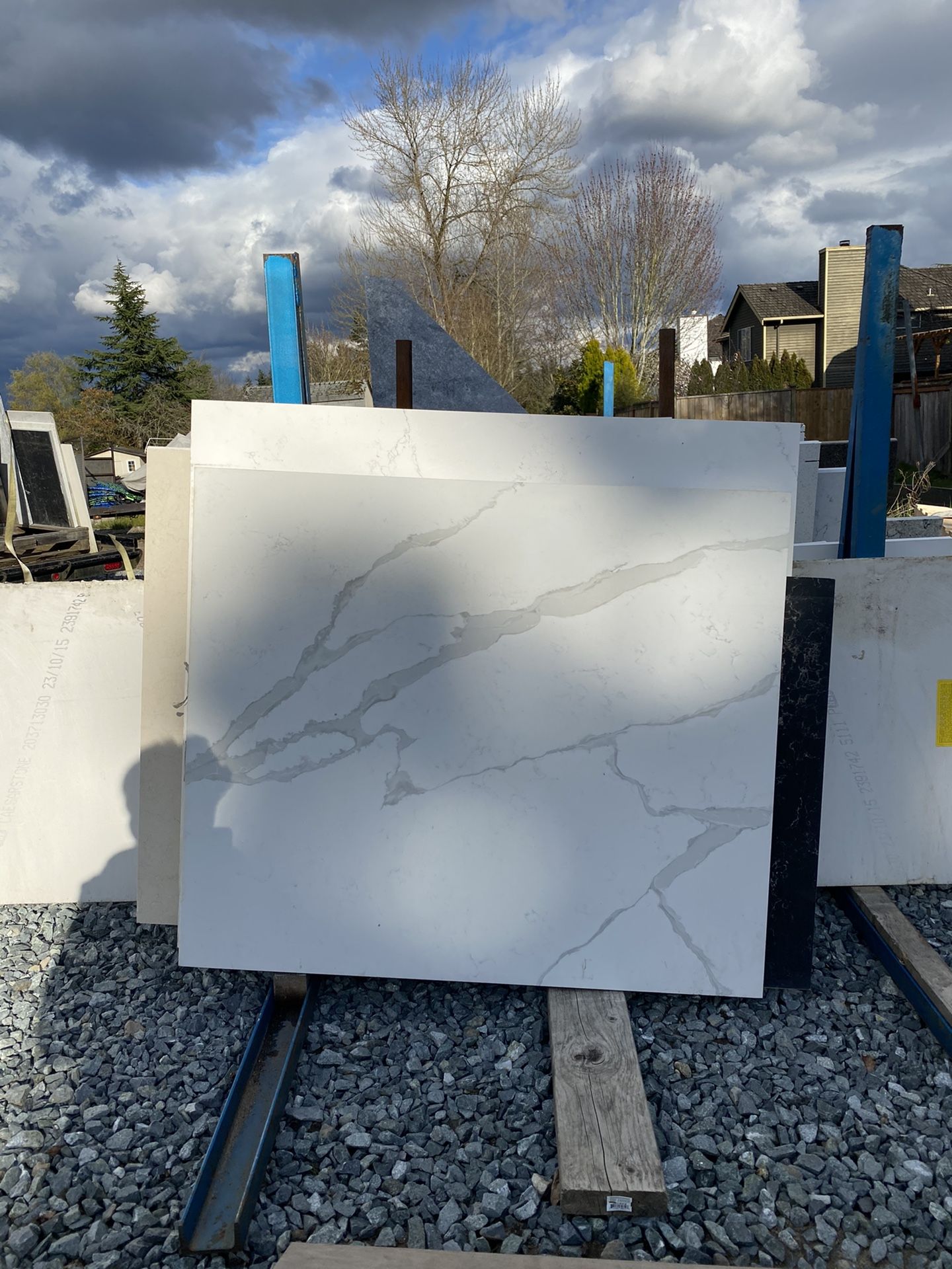 Quartz Countertop - Calacatta Lucia for Sale in Auburn, WA - OfferUp