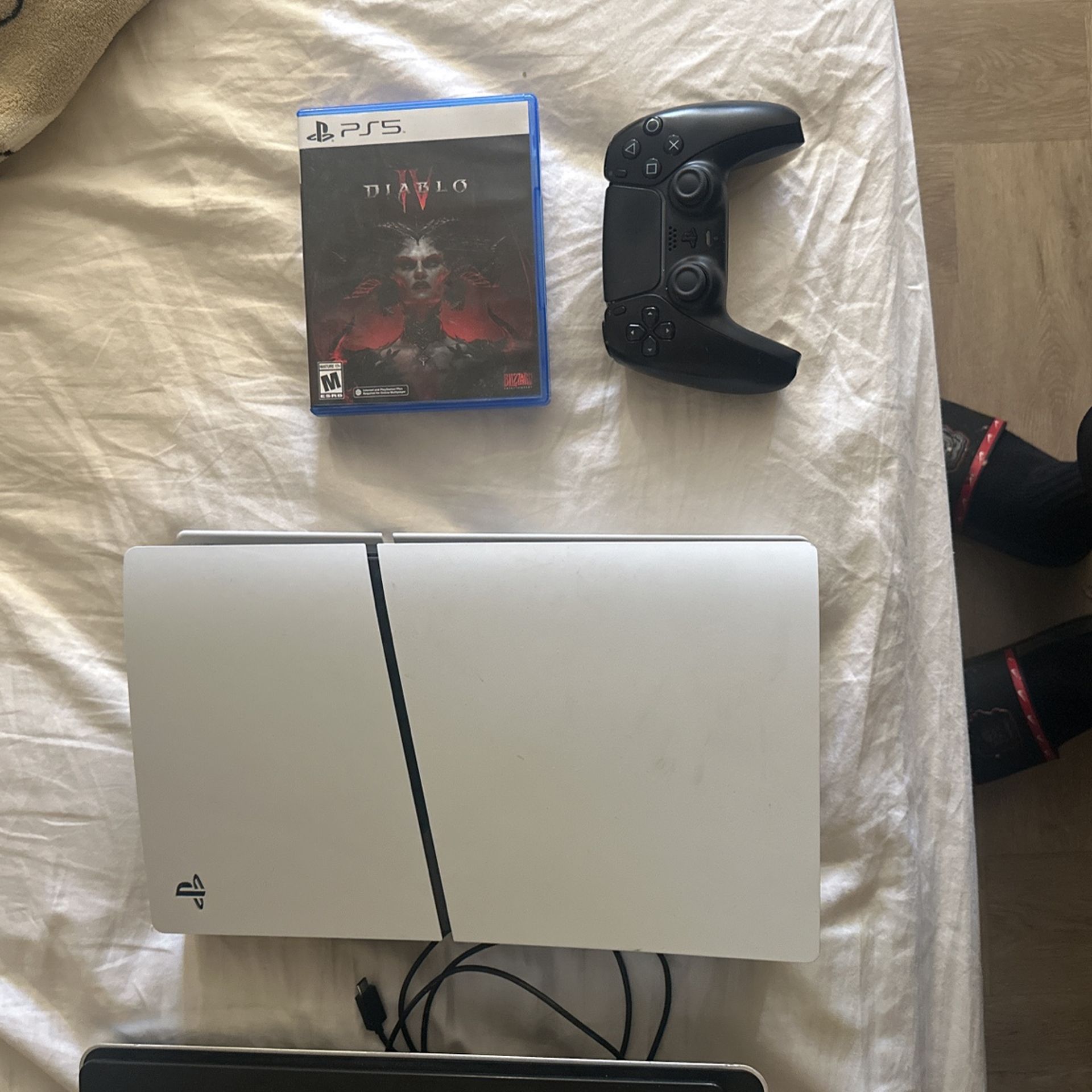 Ps5 Plus Monitor for Sale in Hemet, CA - OfferUp