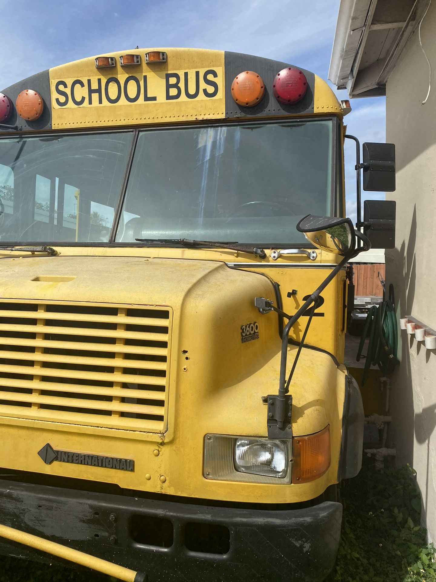 School Bus 2000 for Sale in Miami Gardens, FL - OfferUp