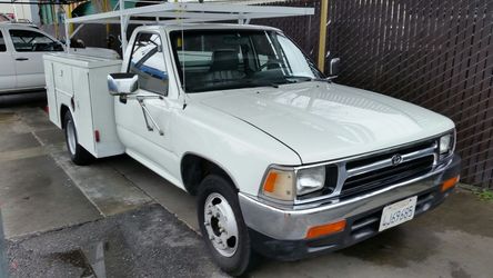 Toyota Hilux Dually