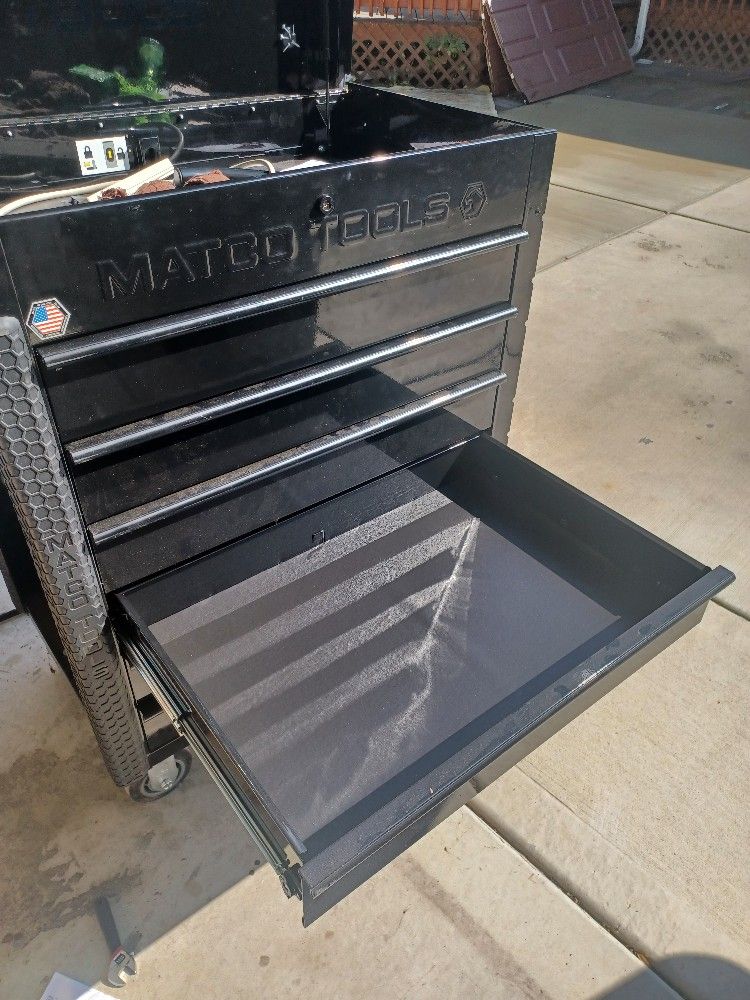Matco Tool Box for Sale in Joliet, IL - OfferUp