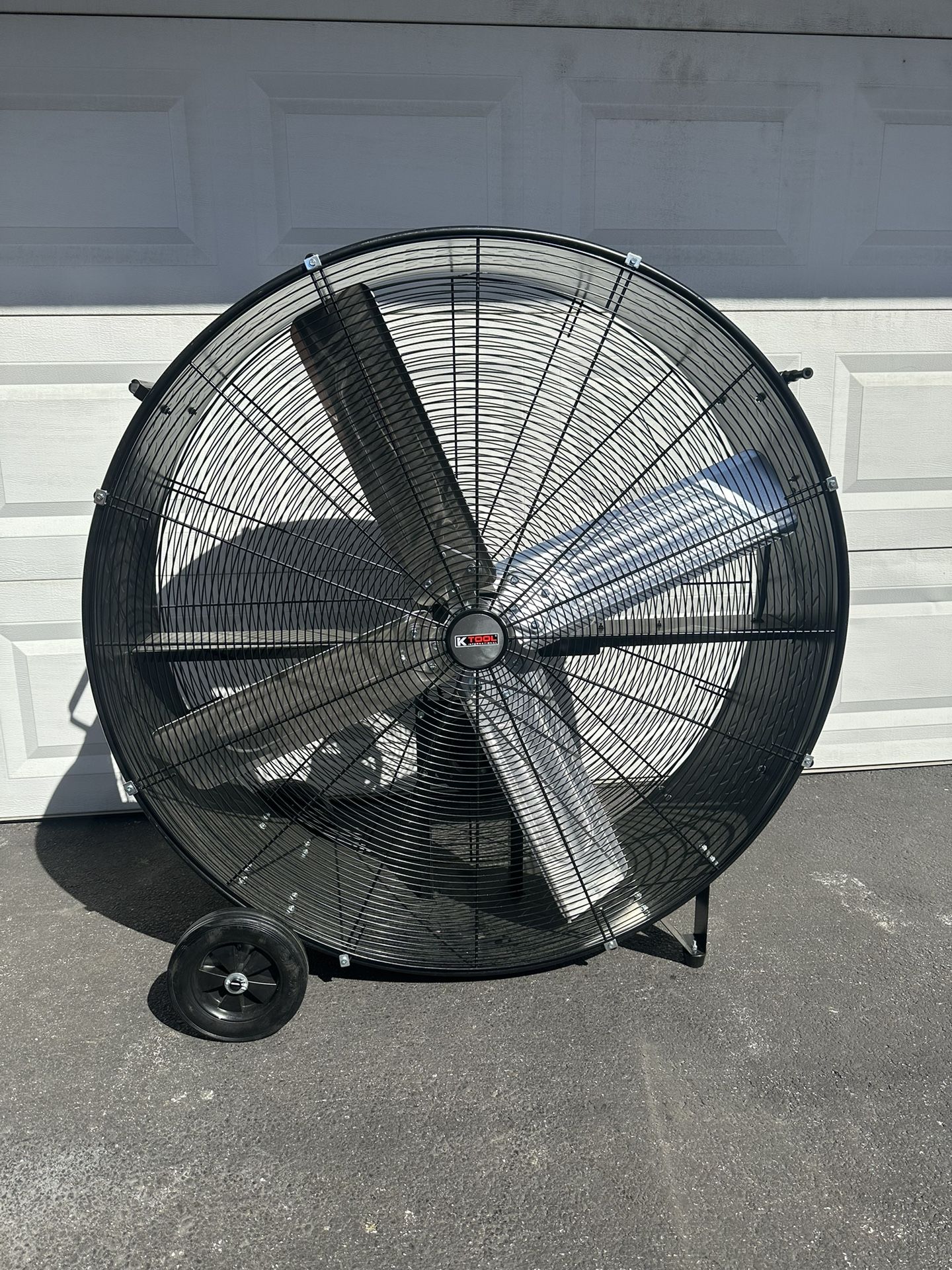 K Tool International 42 Inch Belt Drive Drum Fan With Wheels, 2-speed ...