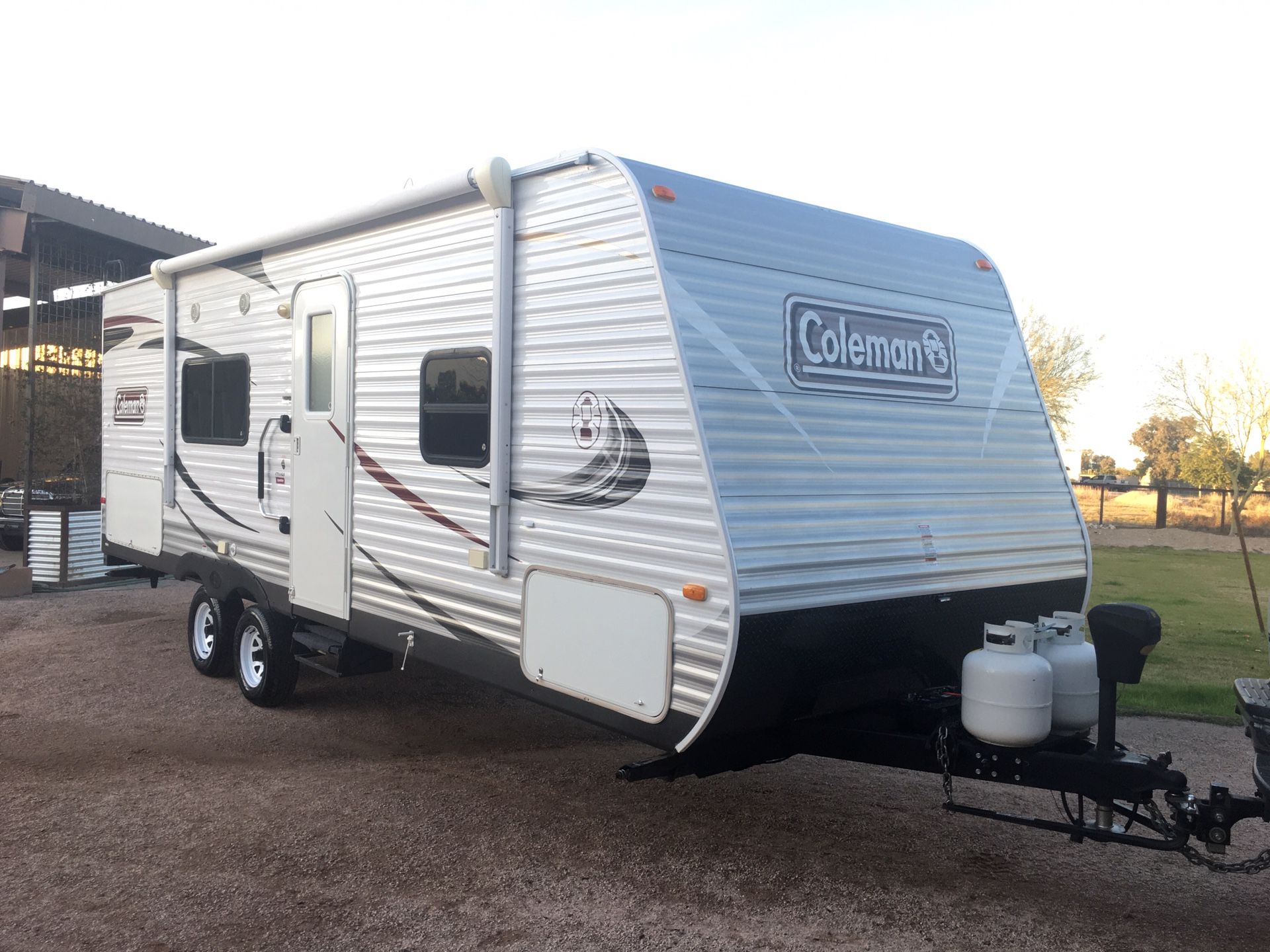 2013 Coleman by Dutchman Travel Trailer for Sale in Waddell, AZ - OfferUp