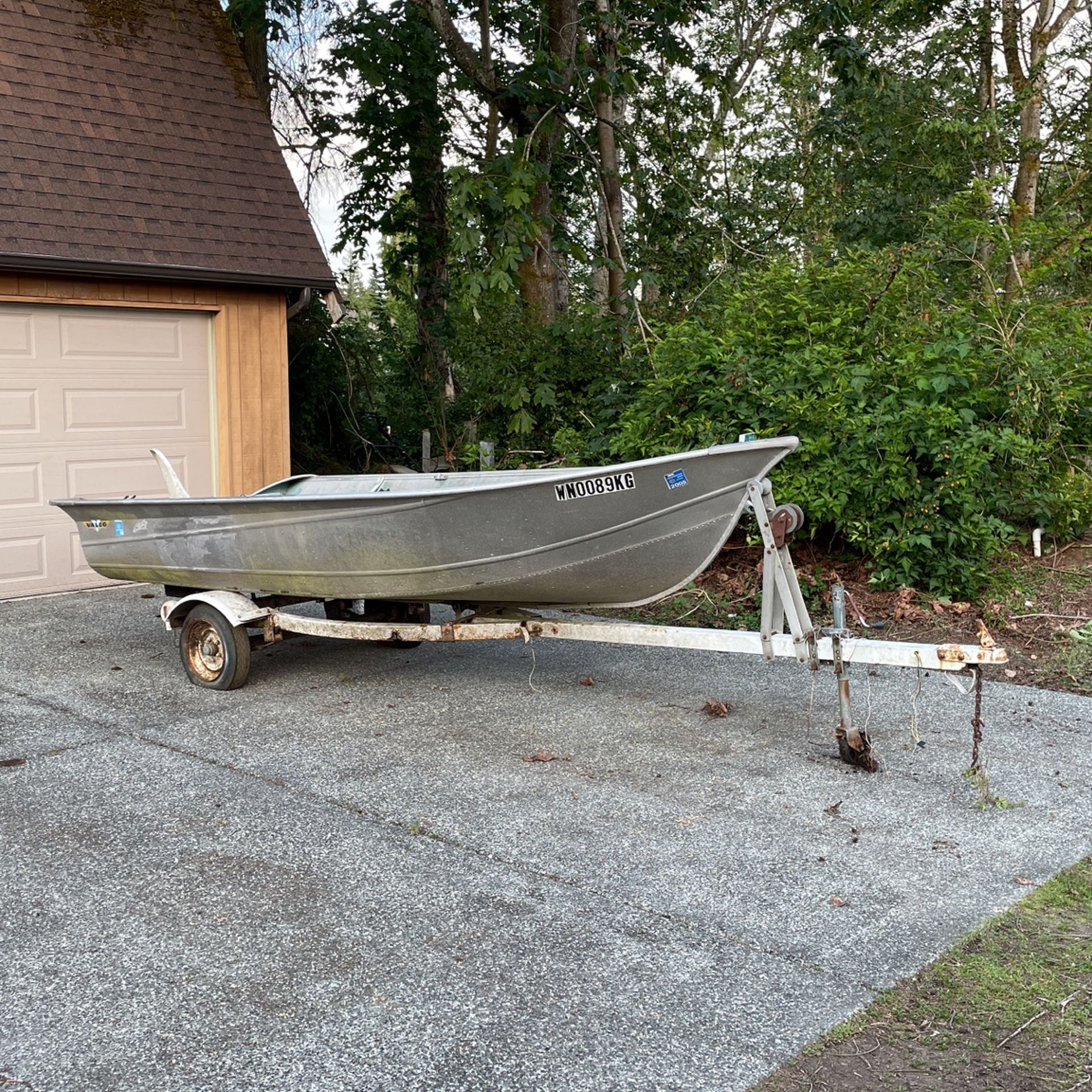 14’ Valco Aluminum Boat for Sale in Lynnwood, WA - OfferUp