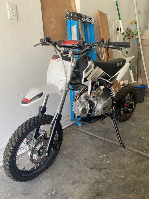 2020 SSR 125 CC dirt bike for Sale in Las Vegas, NV - OfferUp