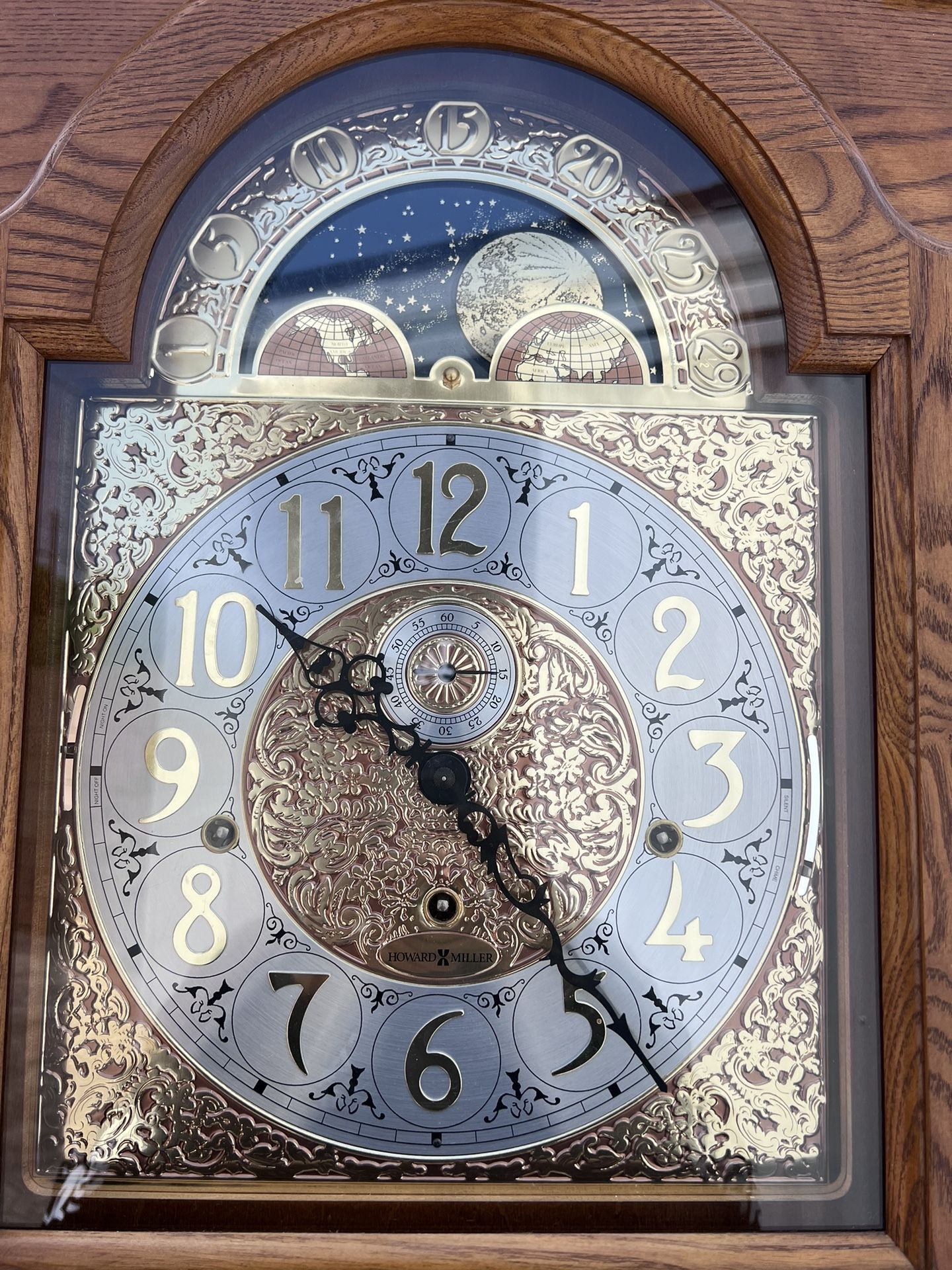 Howard Miller Grand Father Clock for Sale in Covina, CA - OfferUp