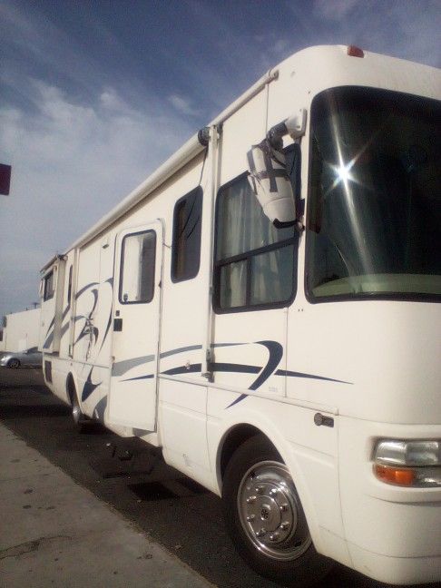 2004 Dolphin Motorhome 35 Ft With Two Pop Out for Sale in Garden Grove ...