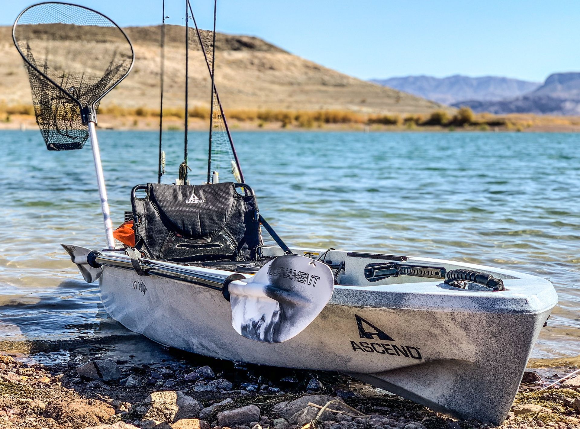 Ascend 10T Fishing Kayak for Sale in Las Vegas, NV - OfferUp