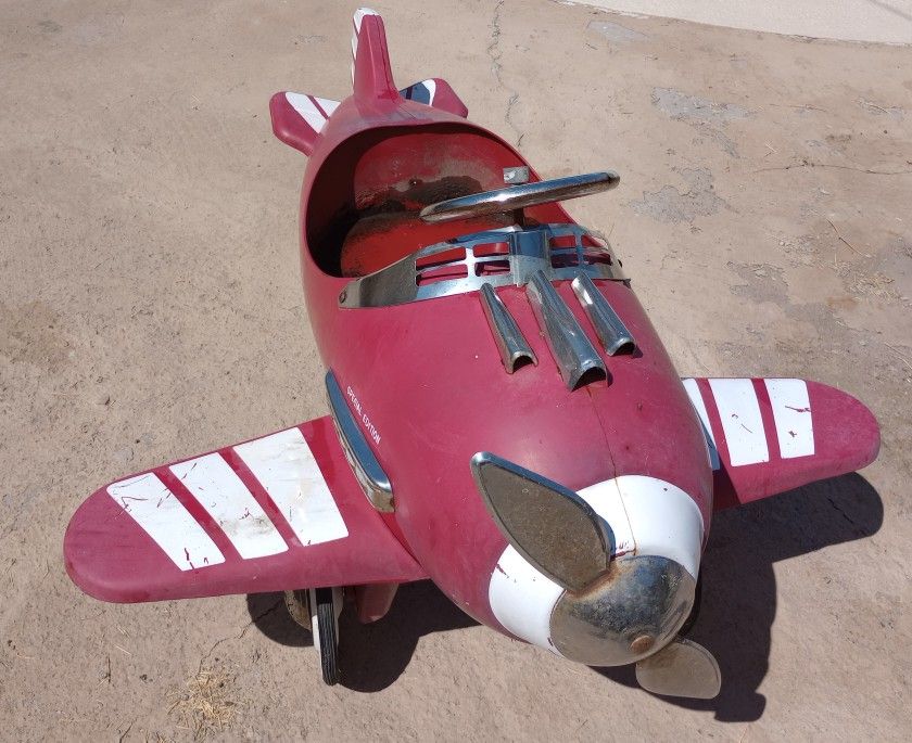 Planes Push Car
