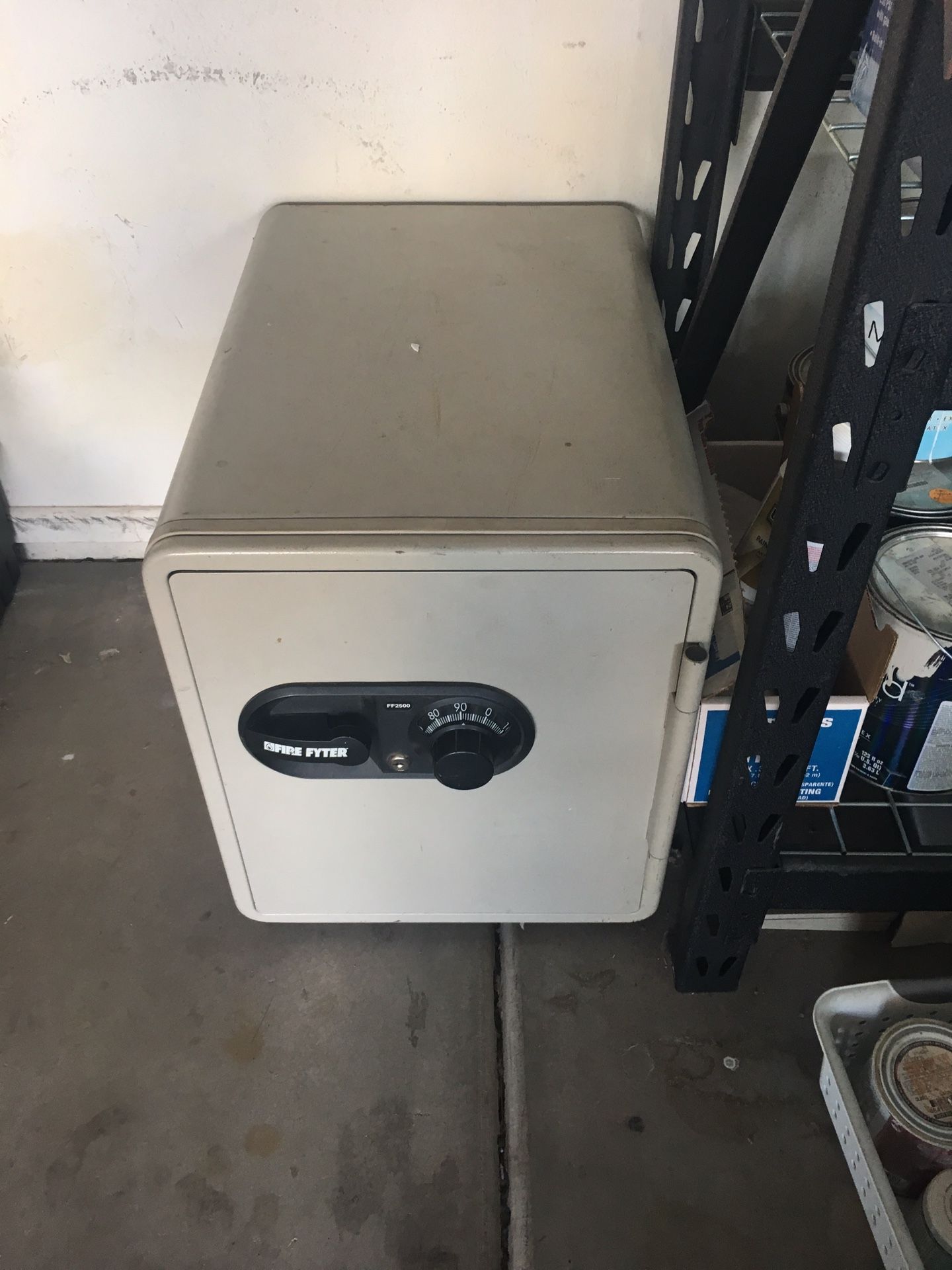 Fire Fyter FF2500 Safe for Sale in Phoenix, AZ - OfferUp