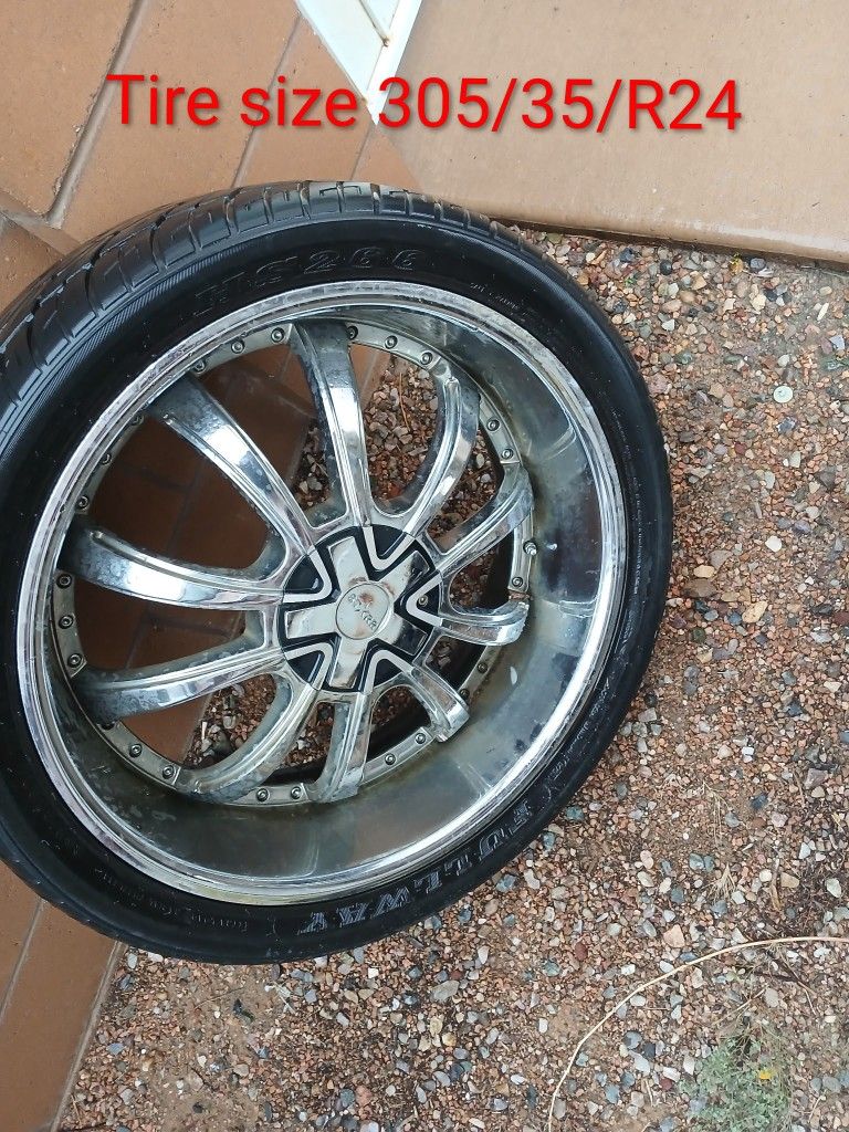 Tire w/rim 305/35/R24 for Sale in Albuquerque, NM - OfferUp