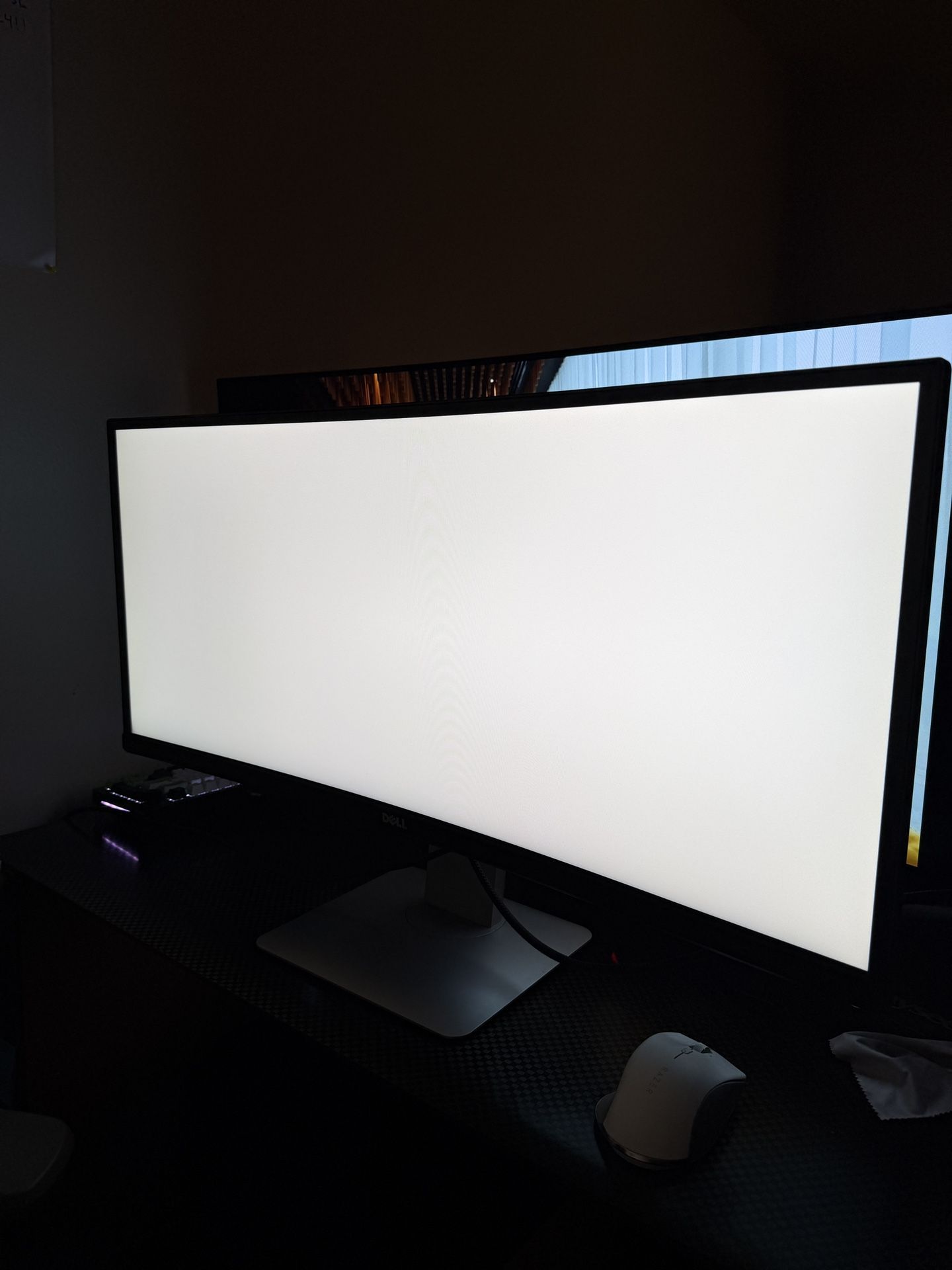 Dell U3415W Ultra Wide 4k Monitor for Sale in Fullerton, CA - OfferUp