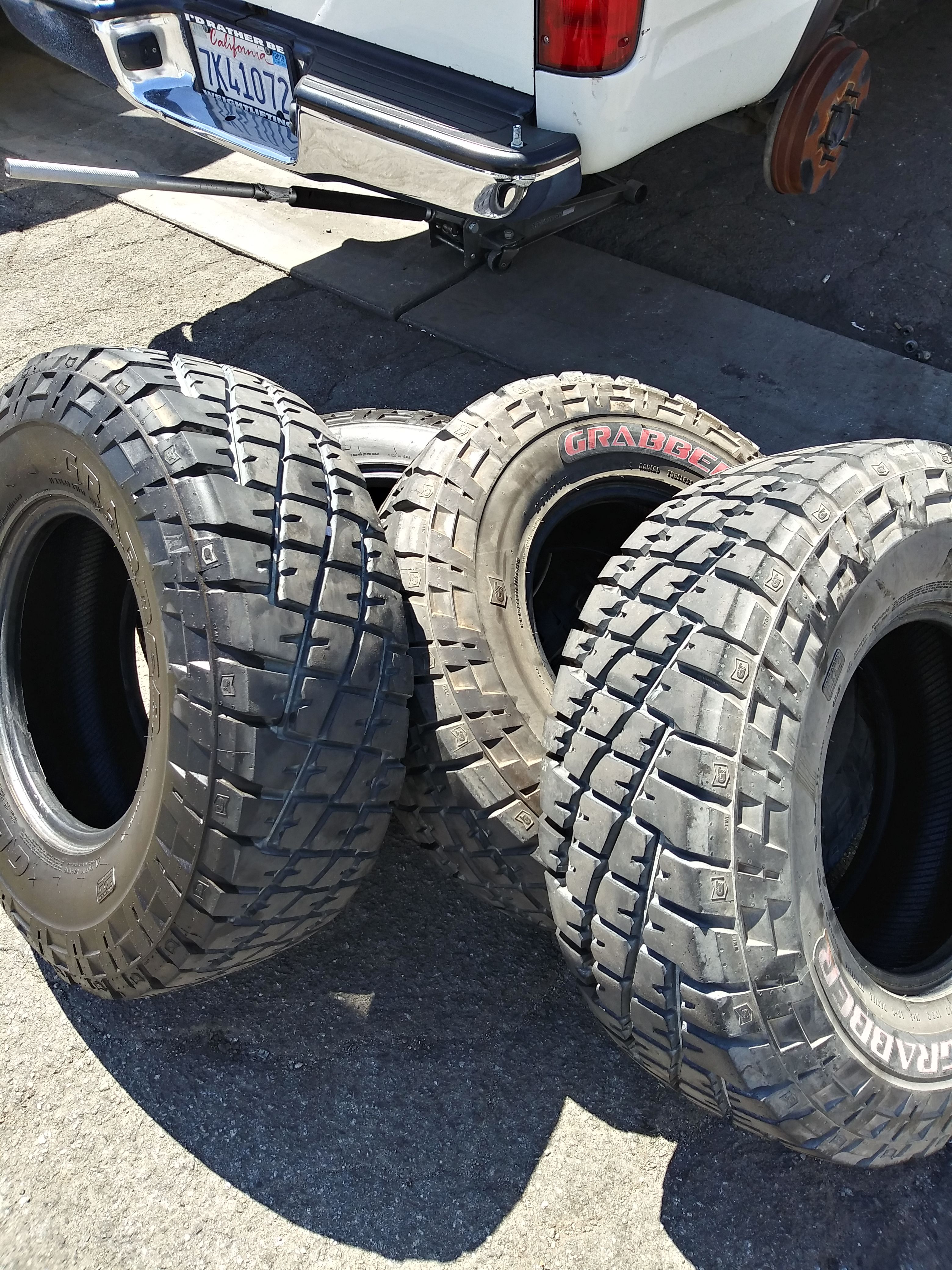 General Grabber red letter tires 31 10.50 R15 for Sale in Covina, CA ...
