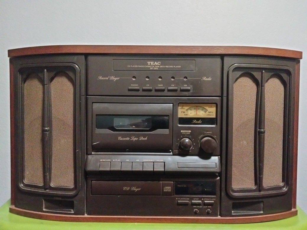 Teac Gf 330 Nostalgia Cd Player , Cassette ,Radio for Sale in Phoenix ...