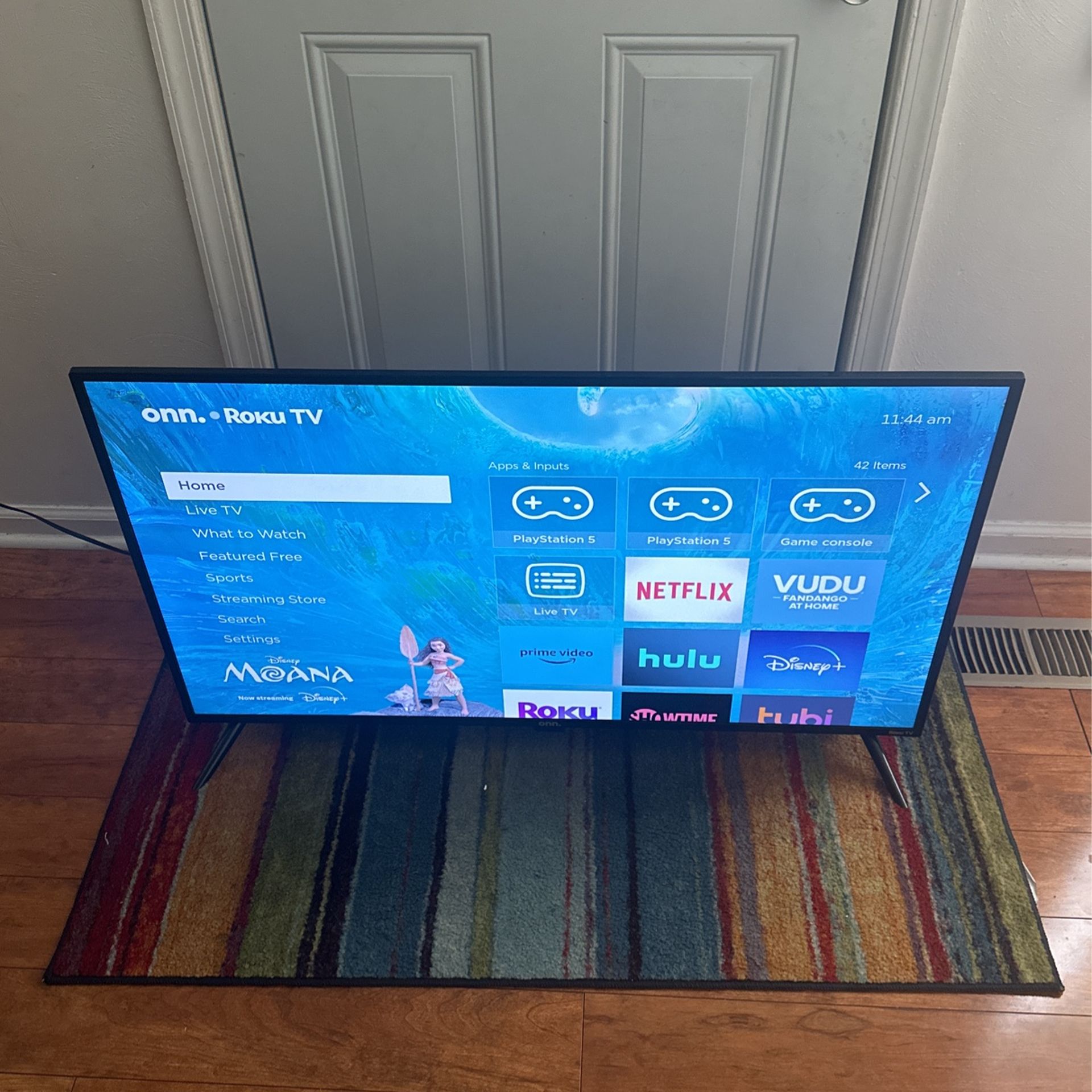 43 Inch Roku onn TV for Sale in South Norfolk, VA - OfferUp
